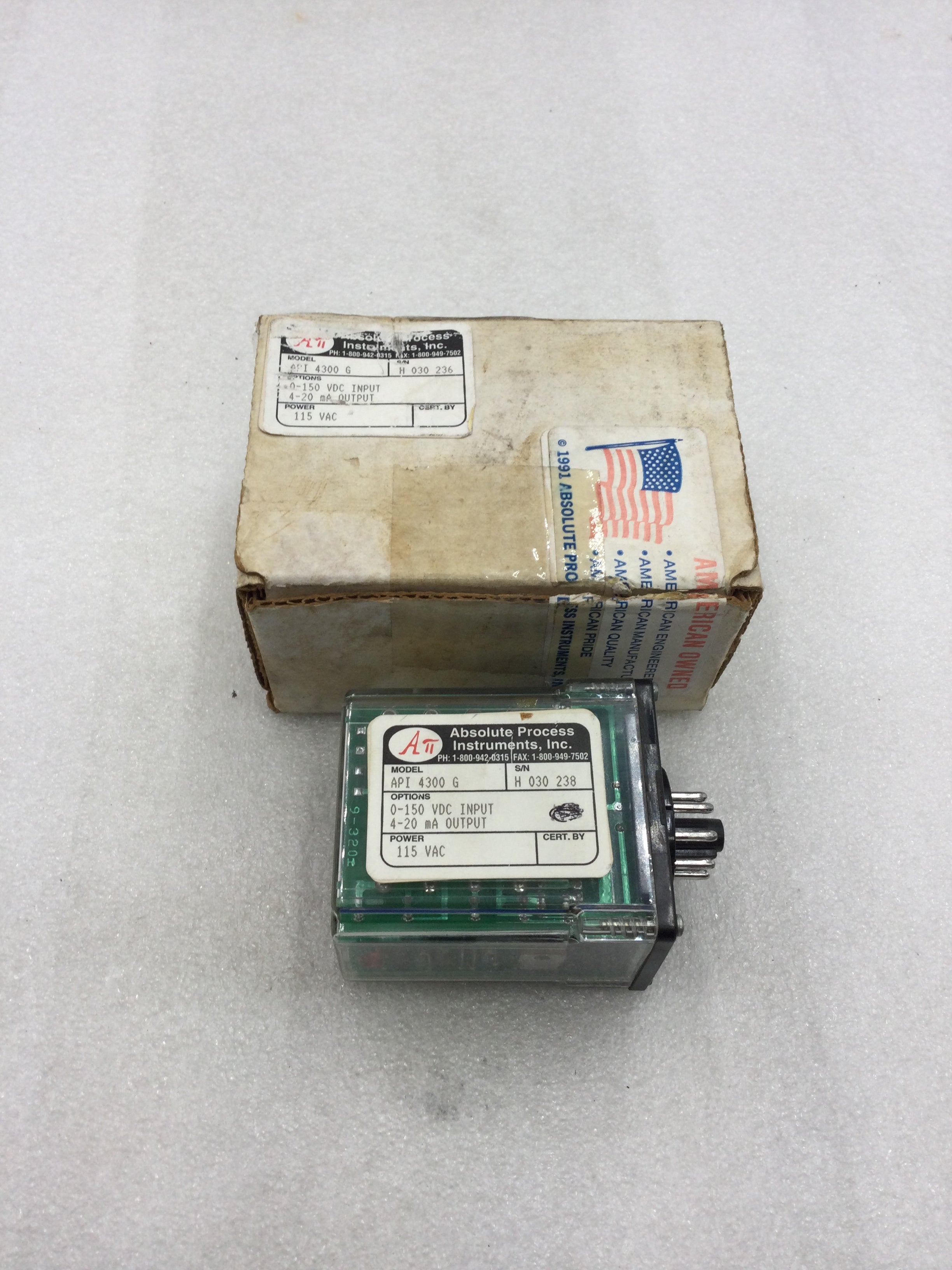 Absolute Process Instruments API-4300-G Relay Transmitter 115 VAC 4-20