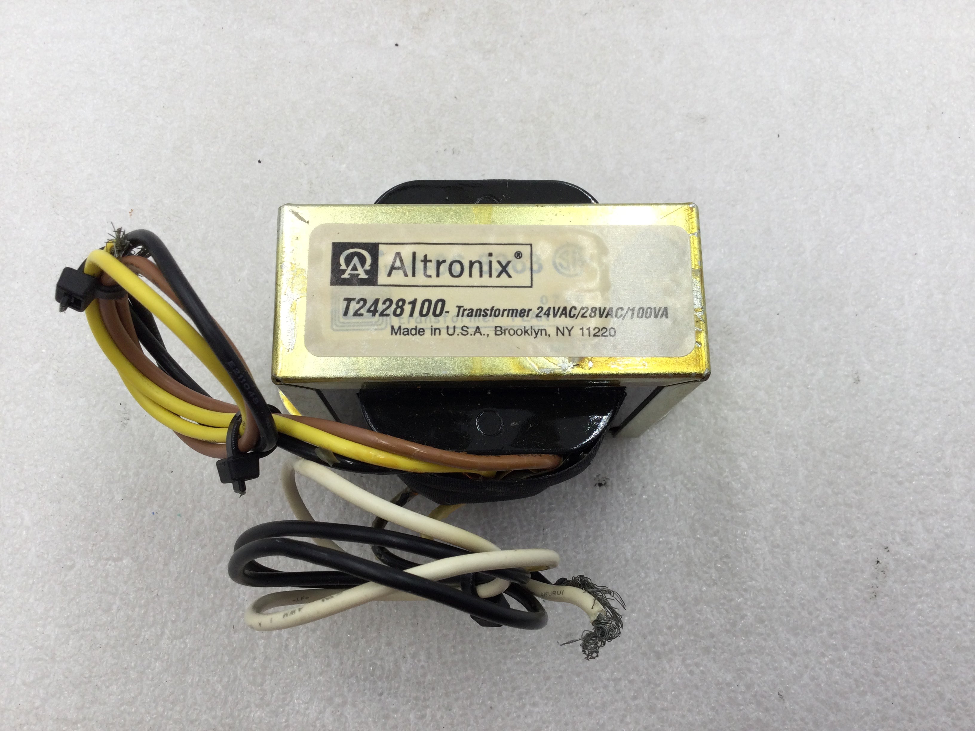 Altronix T2428100 24/28VAC 100 VA/4 Amp Open Frame Transformer 120 VAC
