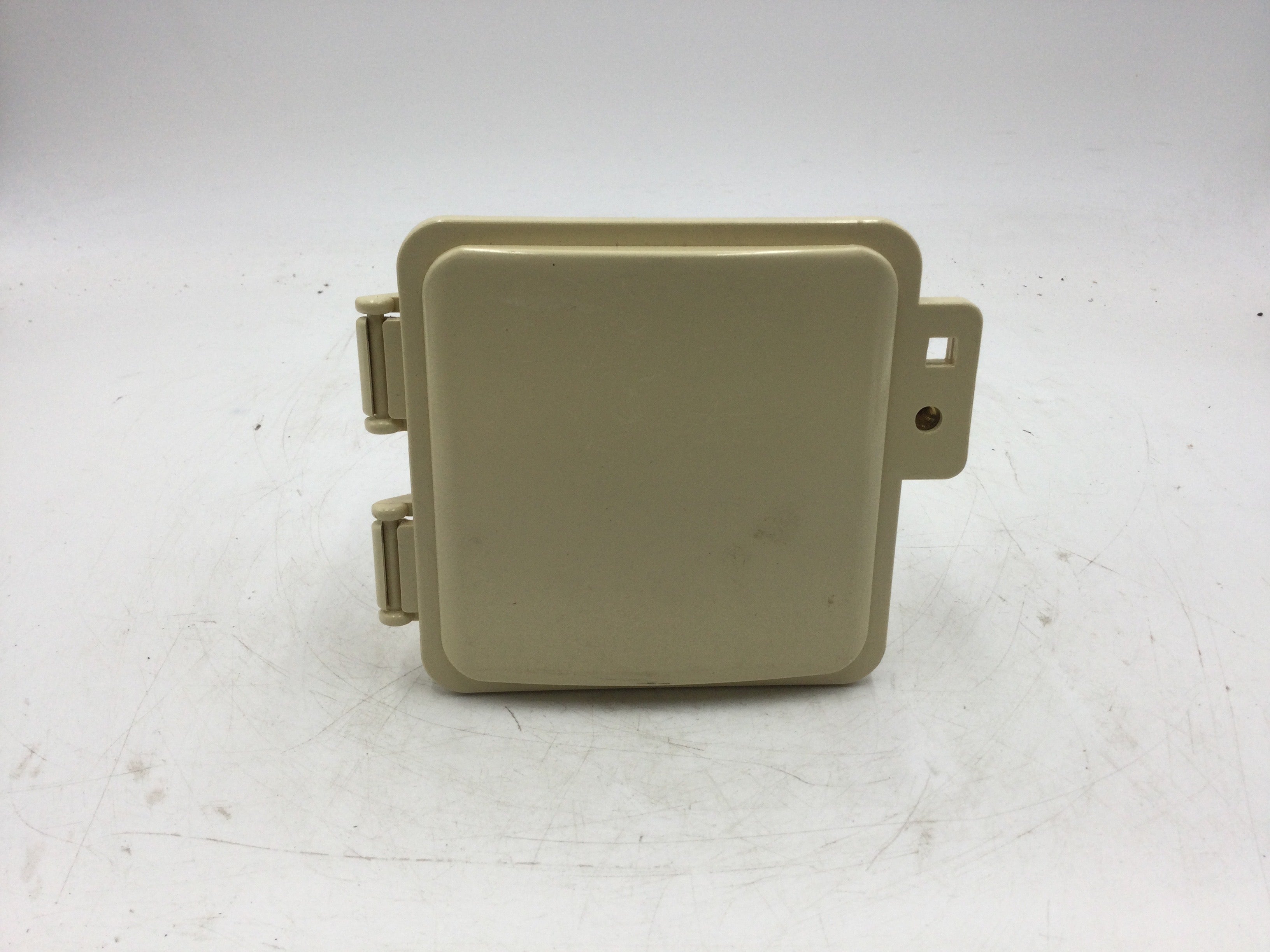 Verizon MultiLink 5X5X2-INIV Exterior Slack Storage Box Ivory