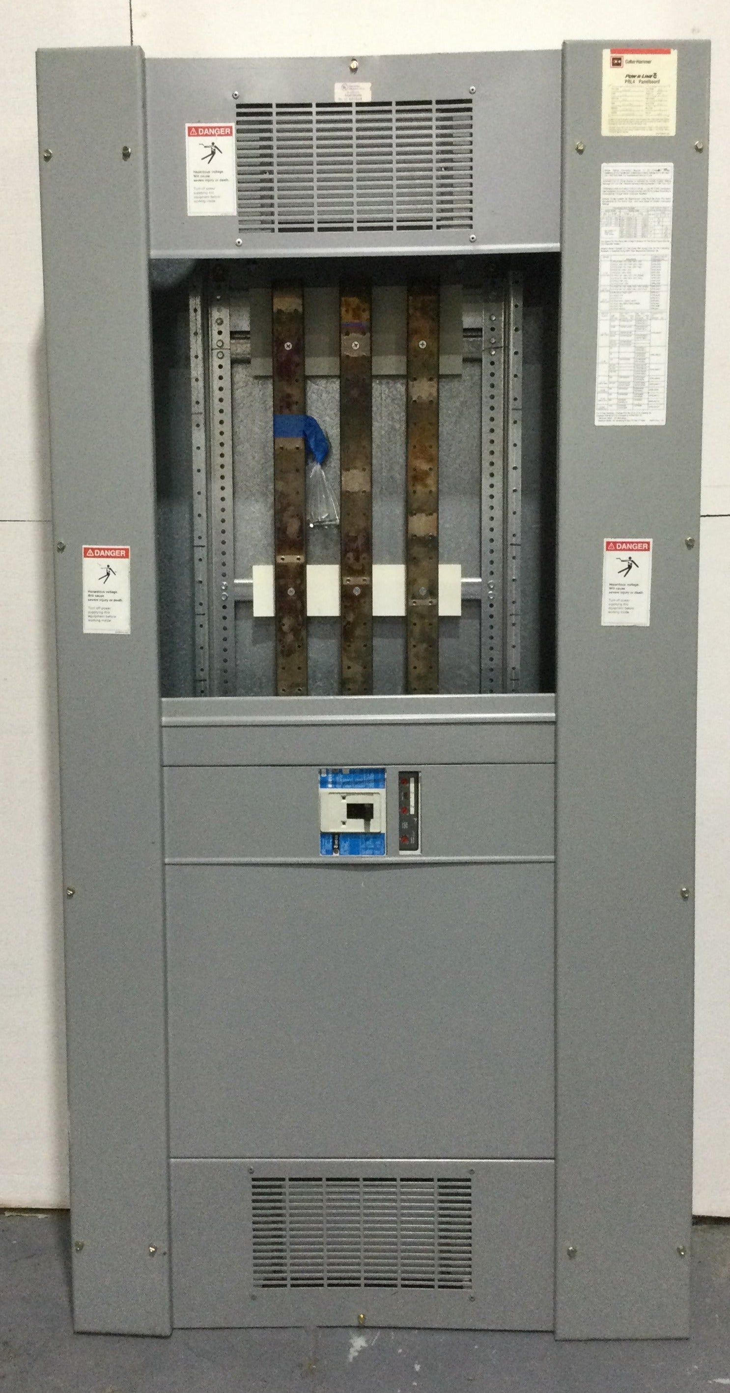 Eaton Cutler Hammer PRL4B 500 Amp Panelboard w/400 amp main Nema1 480/