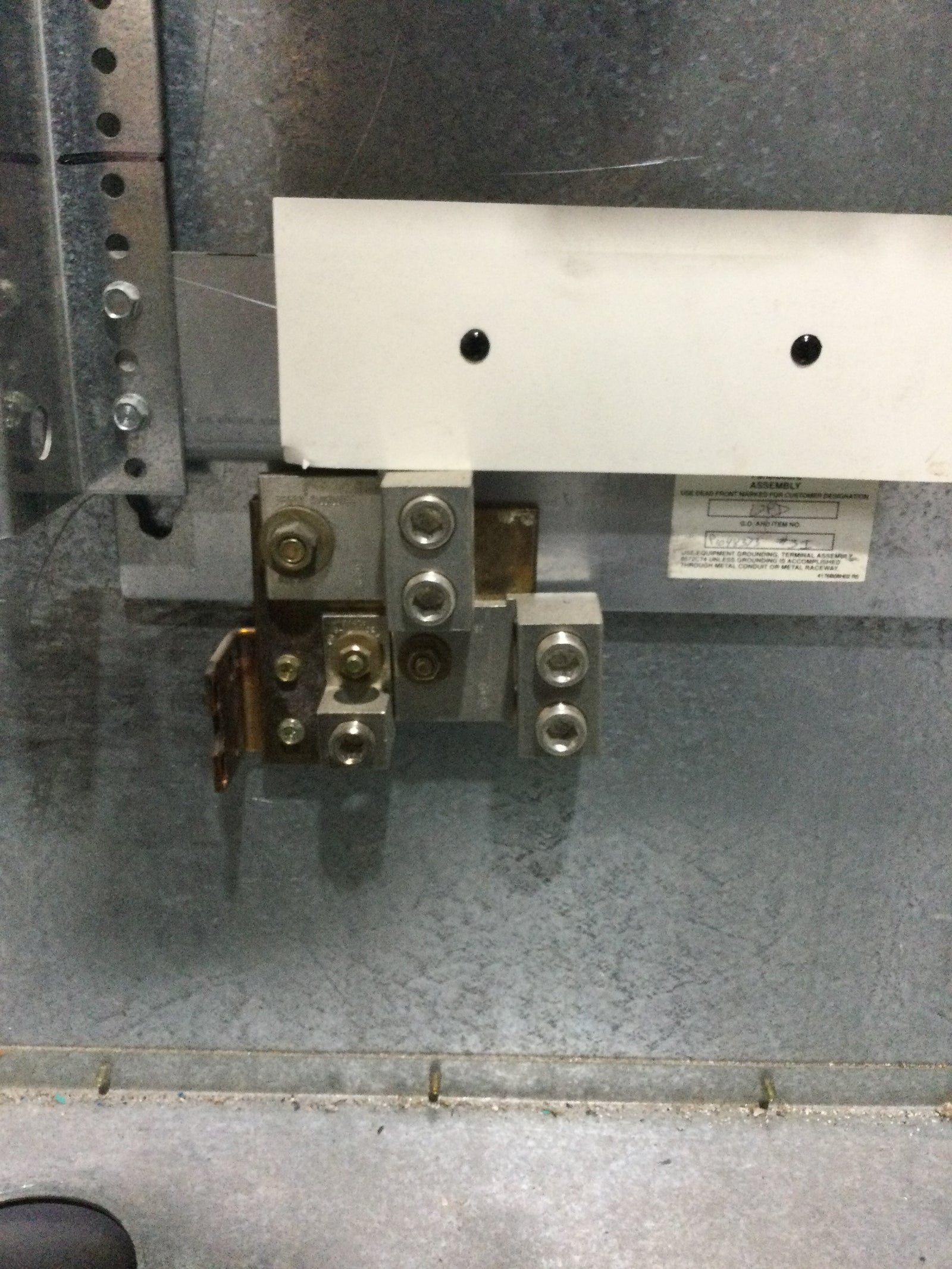 Eaton Cutler Hammer PRL4B 500 Amp Panelboard w/400 amp main Nema1 480/