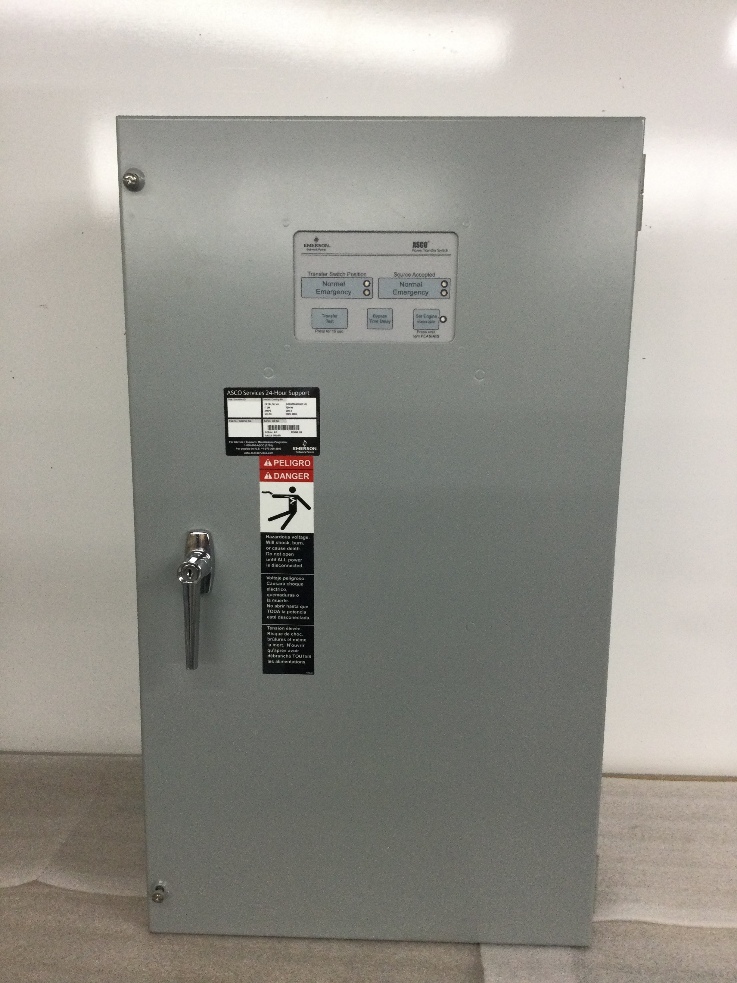 Asco Series 300 automatic transfer switch, 150 Amp, 480V 50-60 Hz, 3 P