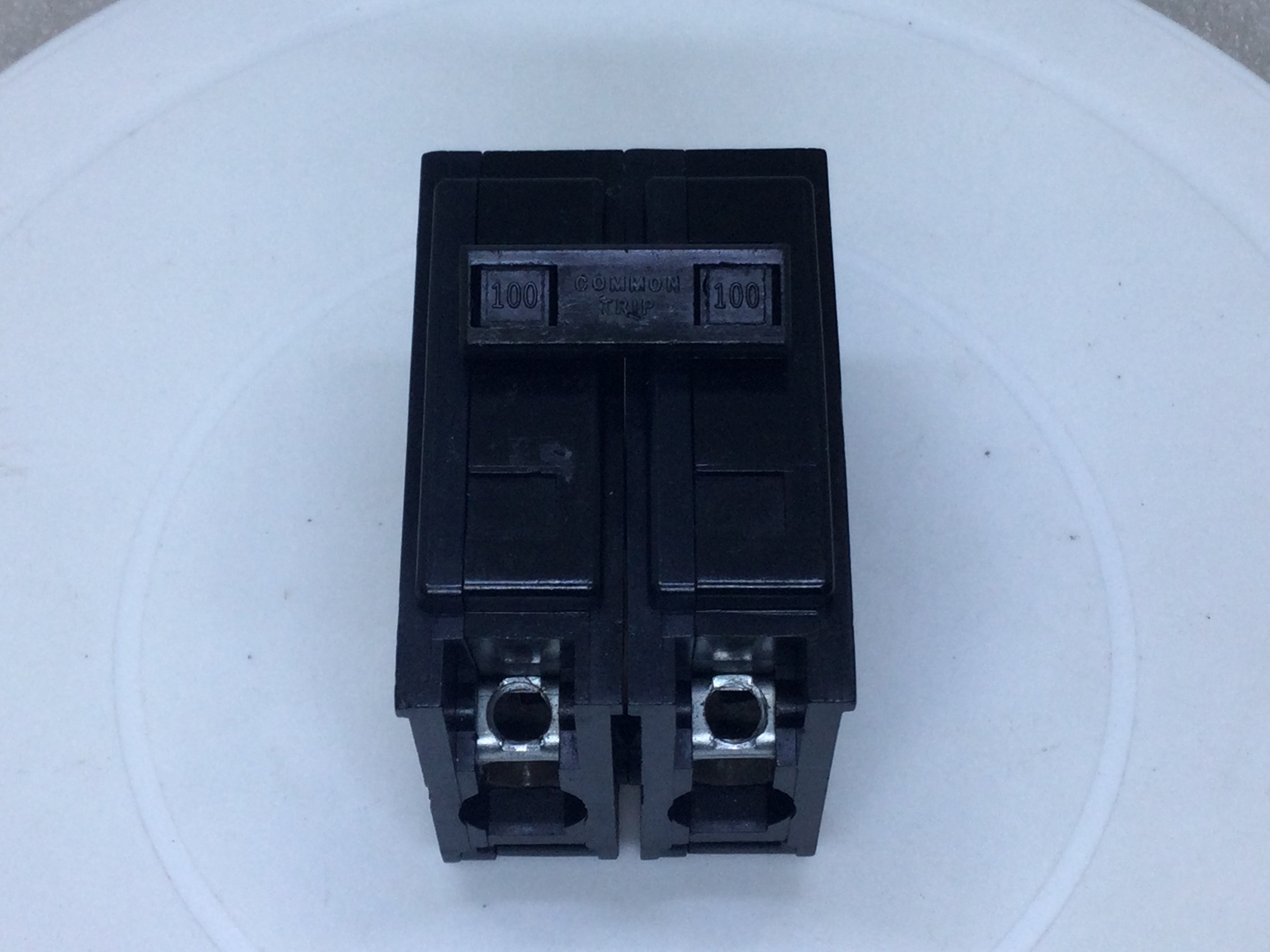 General Switch Co. GA2100 100 Amp 2 Pole 120/240V Circuit Breaker