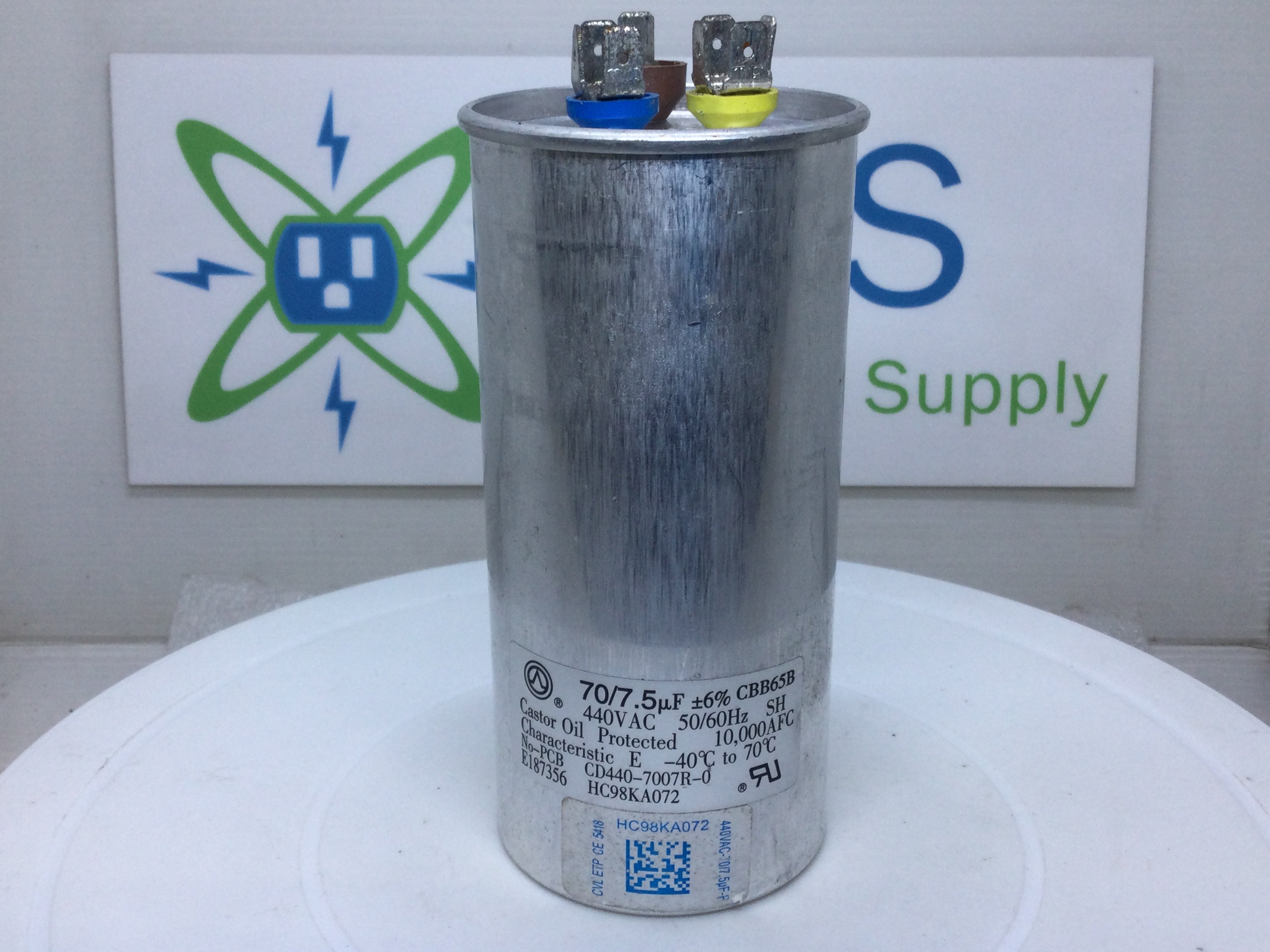 Tongfeng CD440-7007R-0 70/7.5uf+/-6% 440v 50/60Hz CBB65B Capacitor