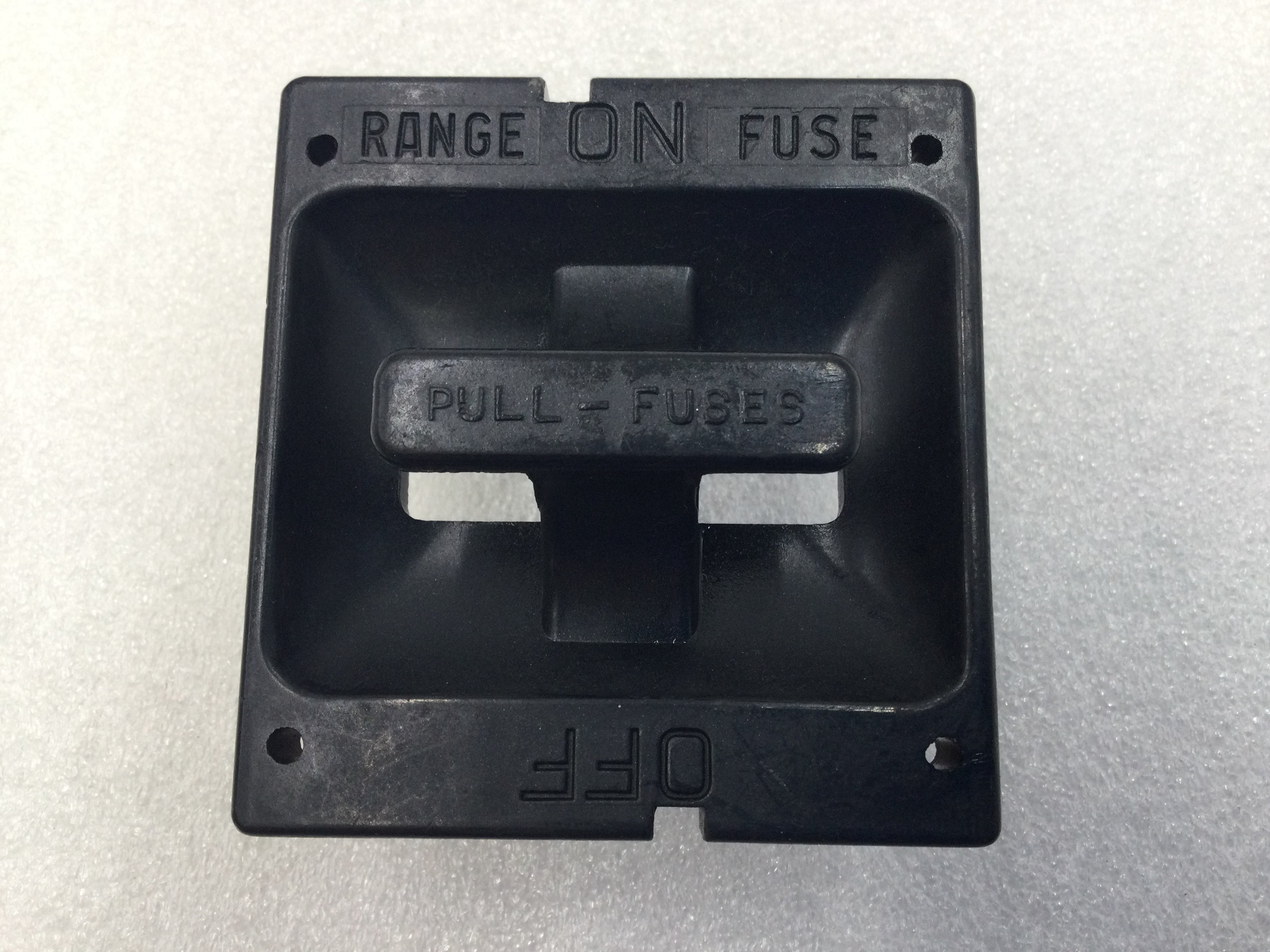 Square D 2 Pole 60 Amp 240 Volts Fuse Holder Pull out 1 notch - Range