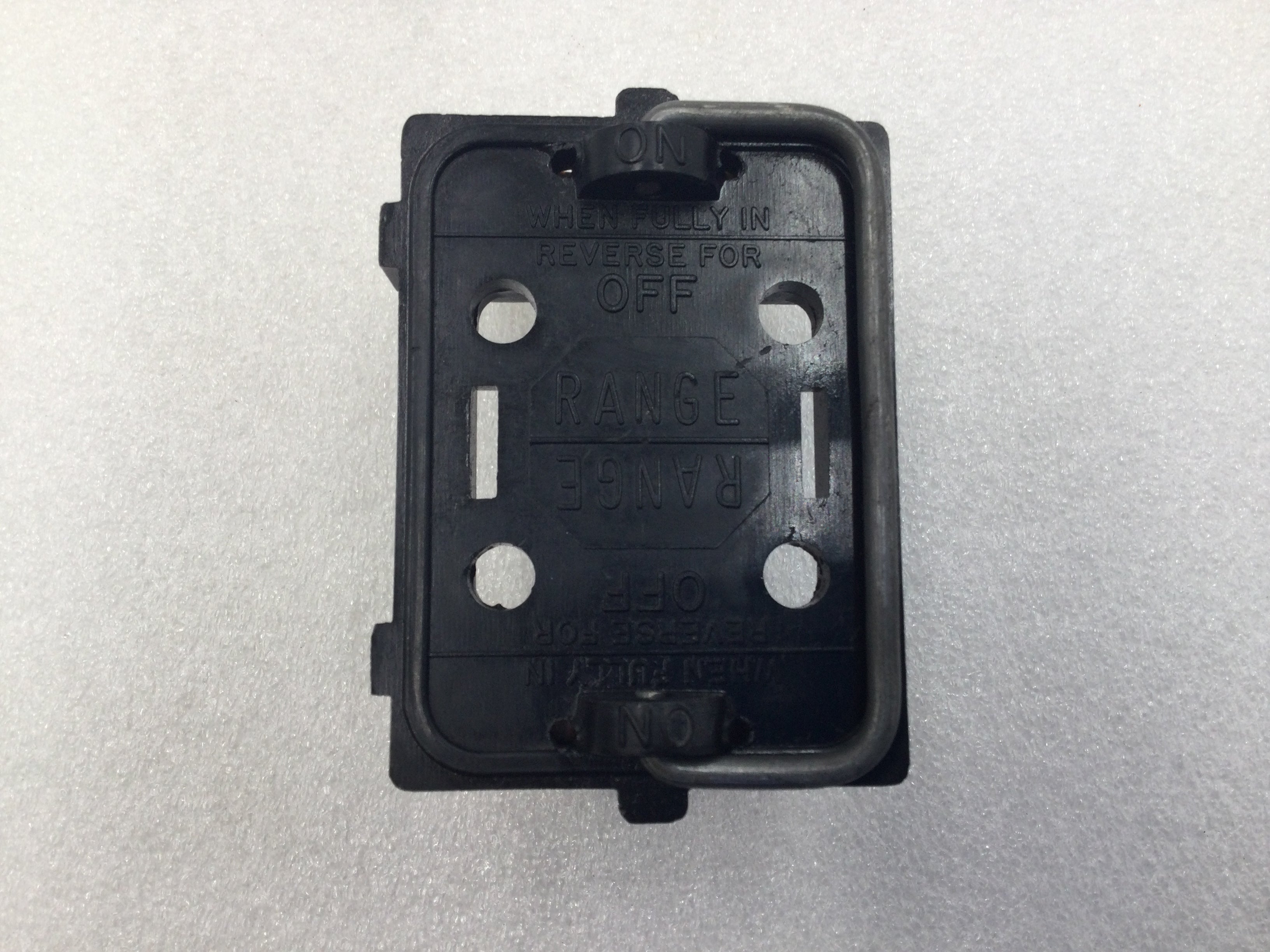 Murray Range/Main 4200 2 Pole 60 Amp 240 Volt Fuse Pull Out