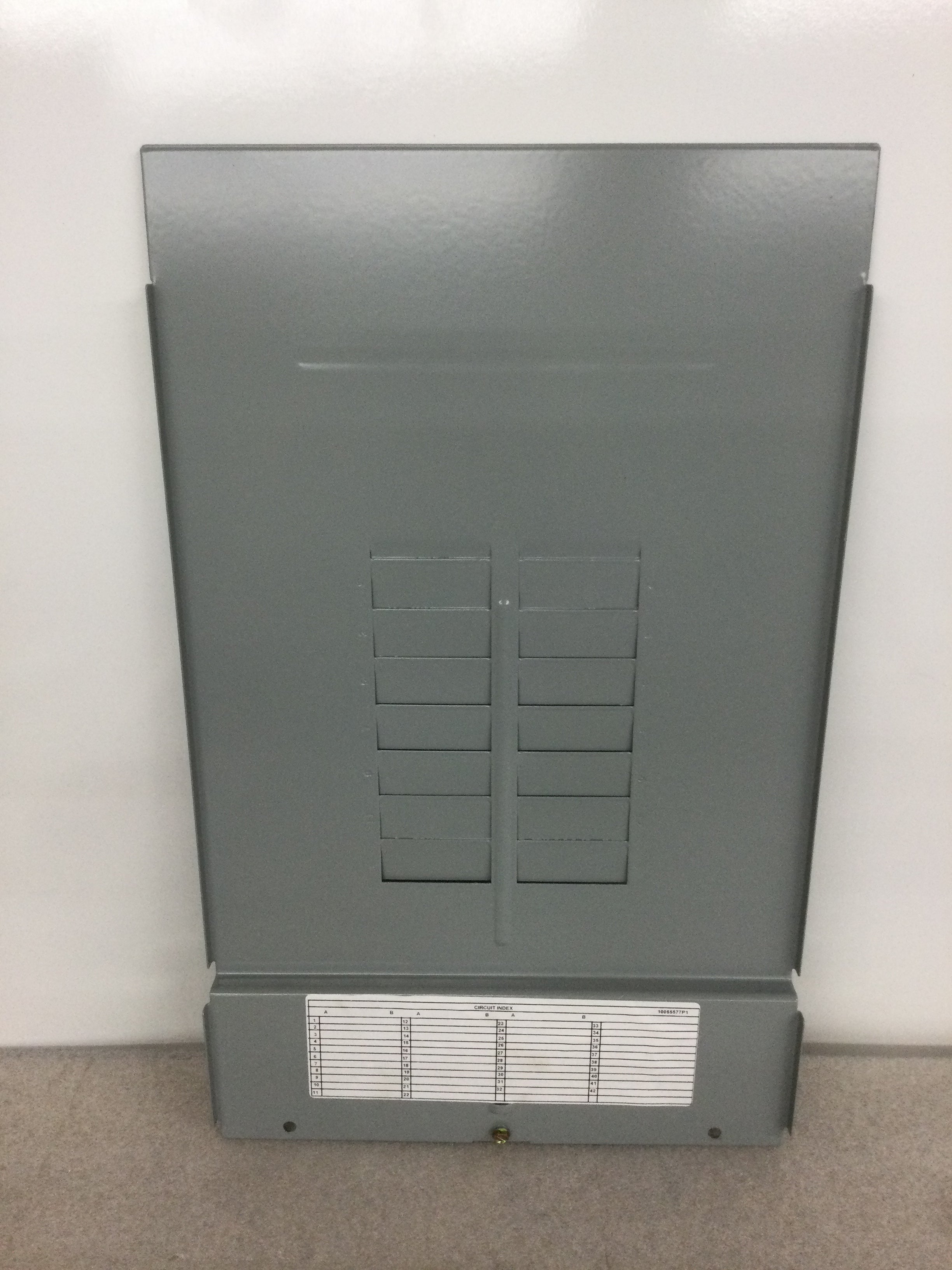 GE TM1212RCUBK1 125 Amp 12/24 Space 120/240v Dead Front (20 1/4" x 12