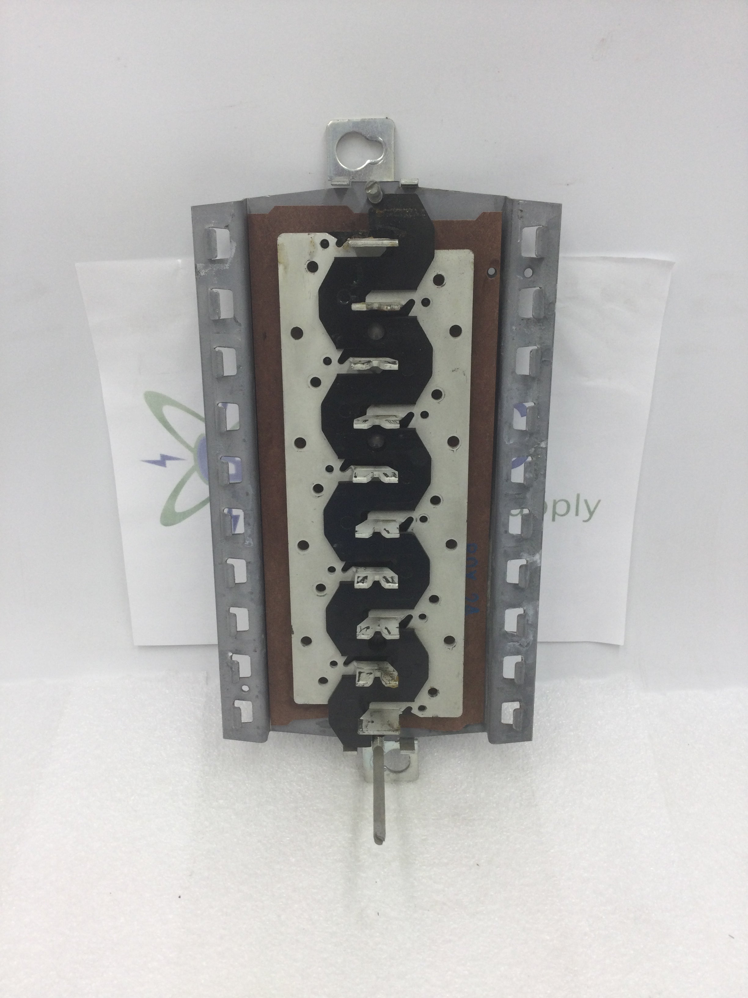 Bryant Westinghouse B16-32BSM, B16-32BFM 150 Amp 120/240 VAC Panelboar