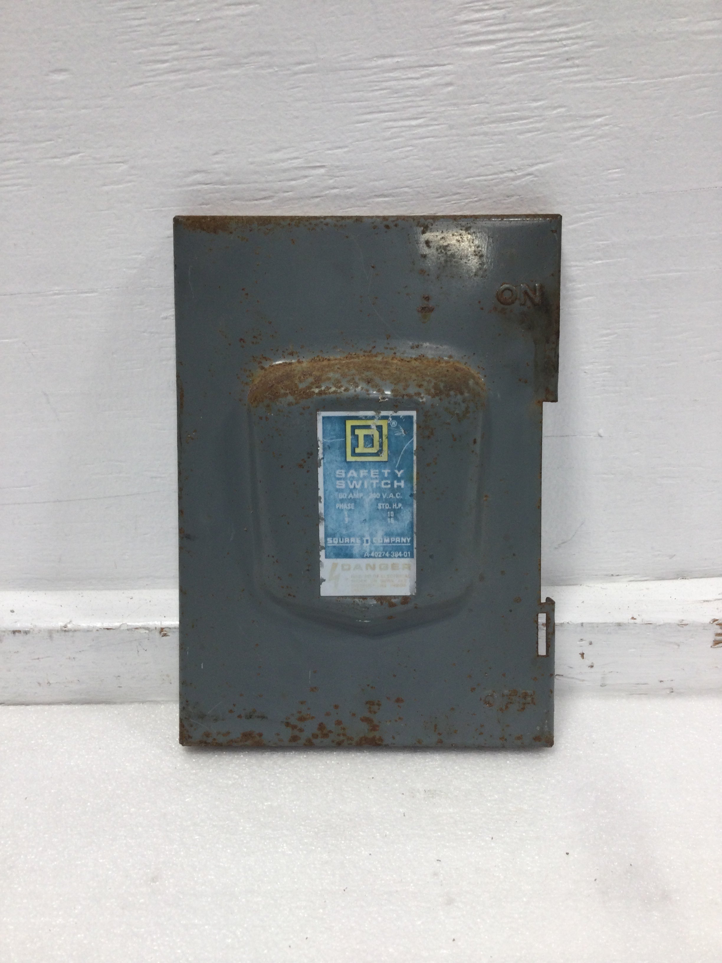 Square D DU322 60 Amp 120/240V Safety Switch Cover Panel Only 9 1/8" x