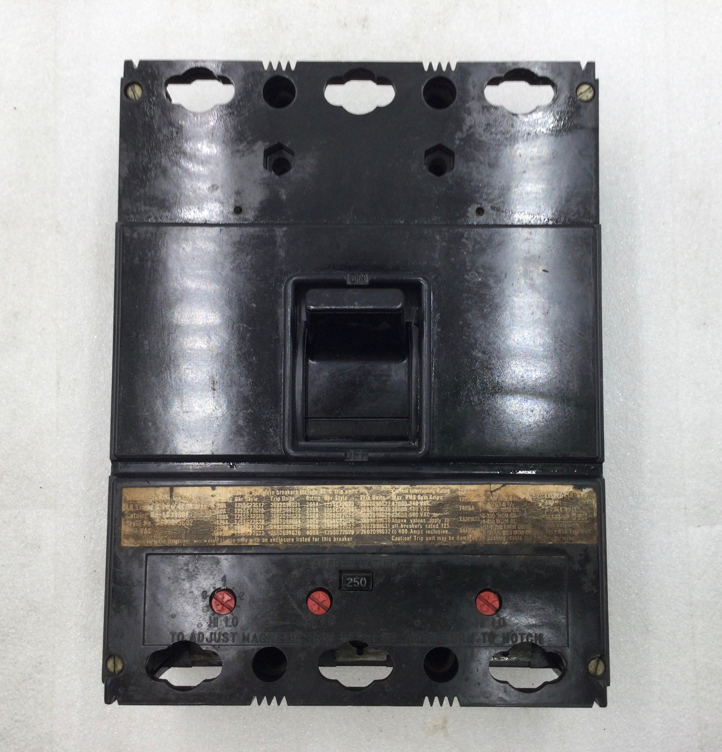 Westinghouse LA3400F 400 Amp 3 Pole 600V Circuit Breaker w/250 Amp-Tri