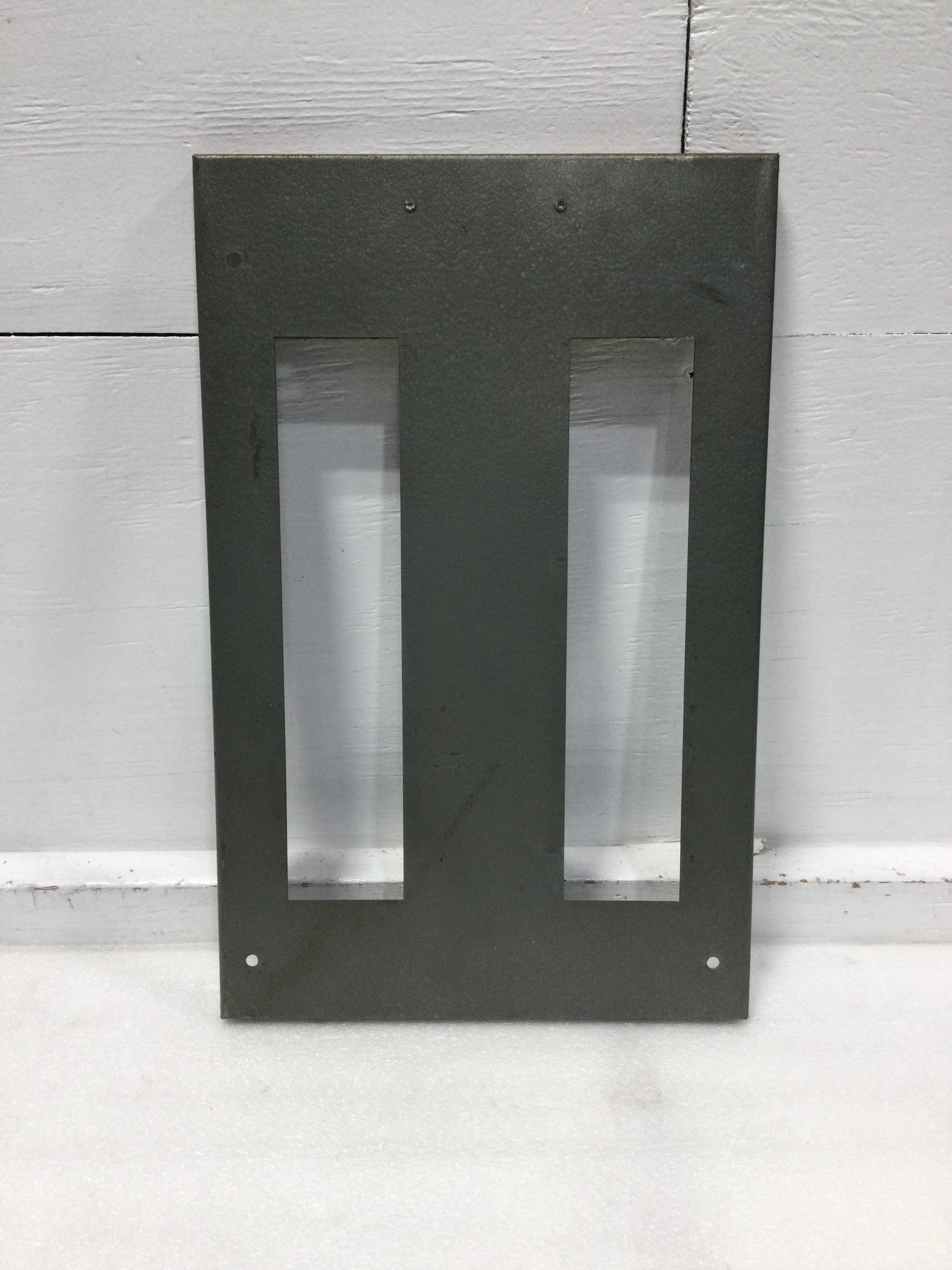 Walker EQ22-512 125 Amp 16 Space 120/240V Dead Front Cover 16-3/4" x 1