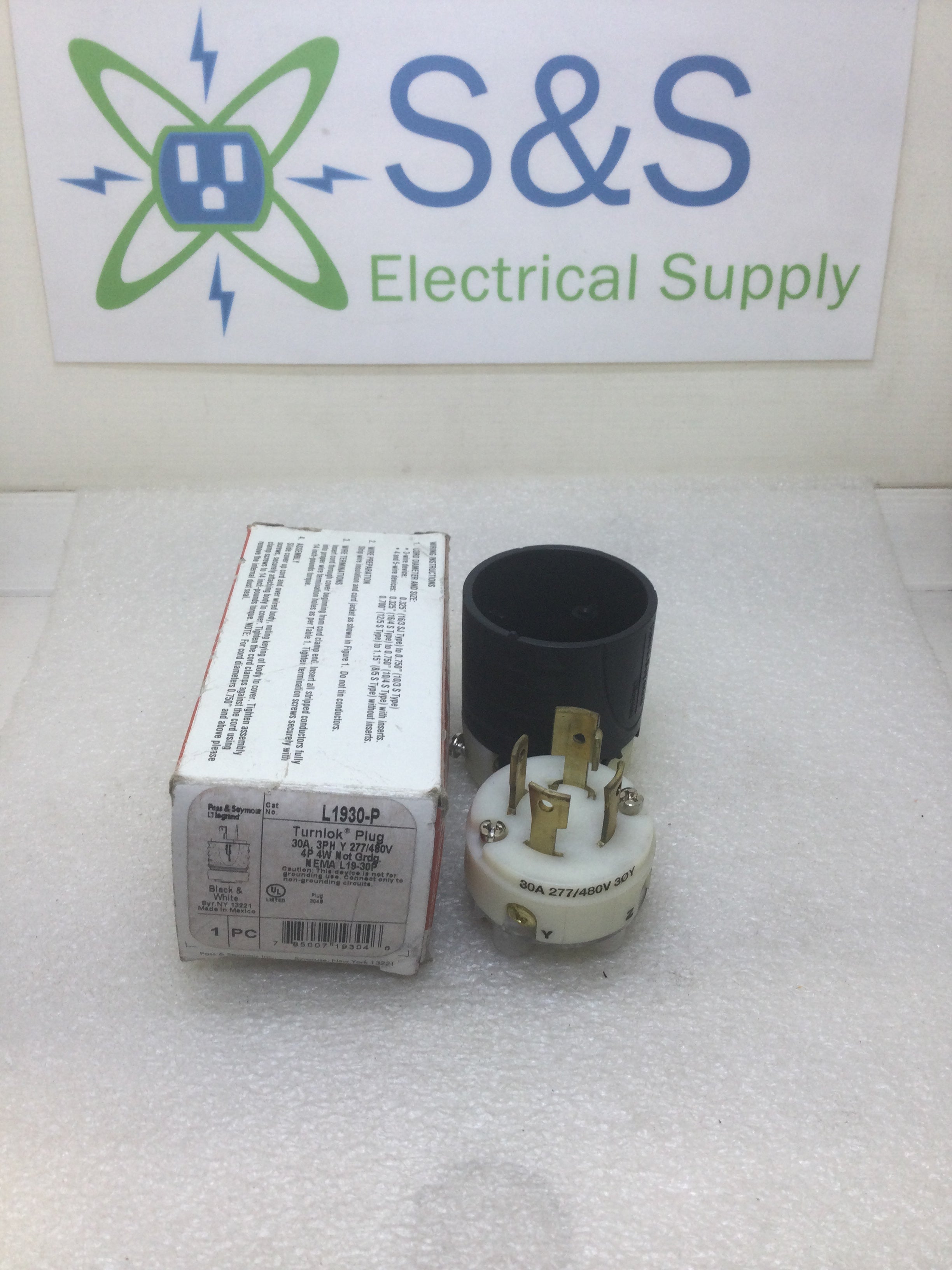 Pass & Seymour/Legrand L1930-P 4 Wire Turnlok Plug 30 Amp 3 Phase 277/