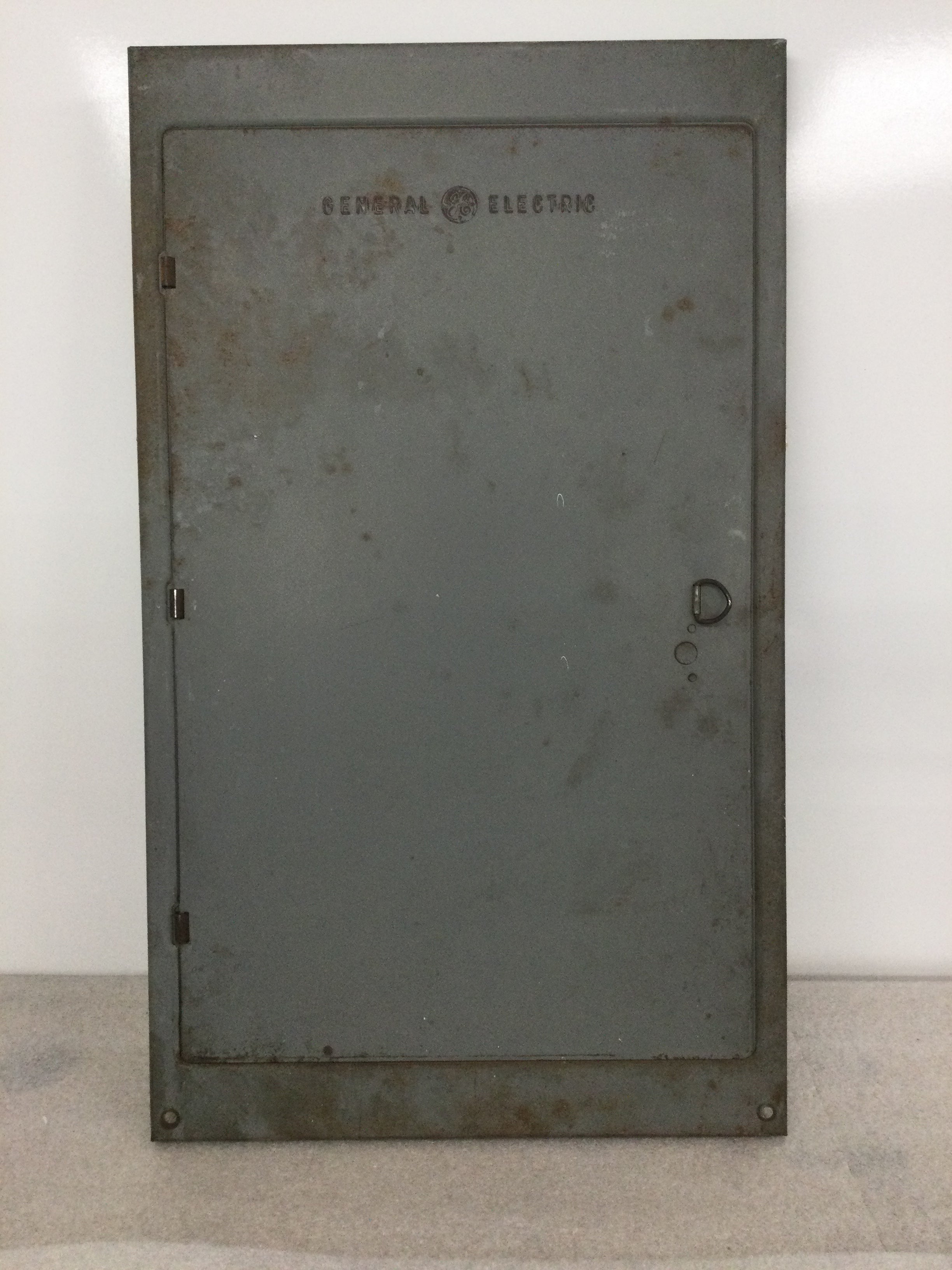 GE General Electric TRM2010S/F Enclosed Panel 100 Amp 120/240v 10/20 C
