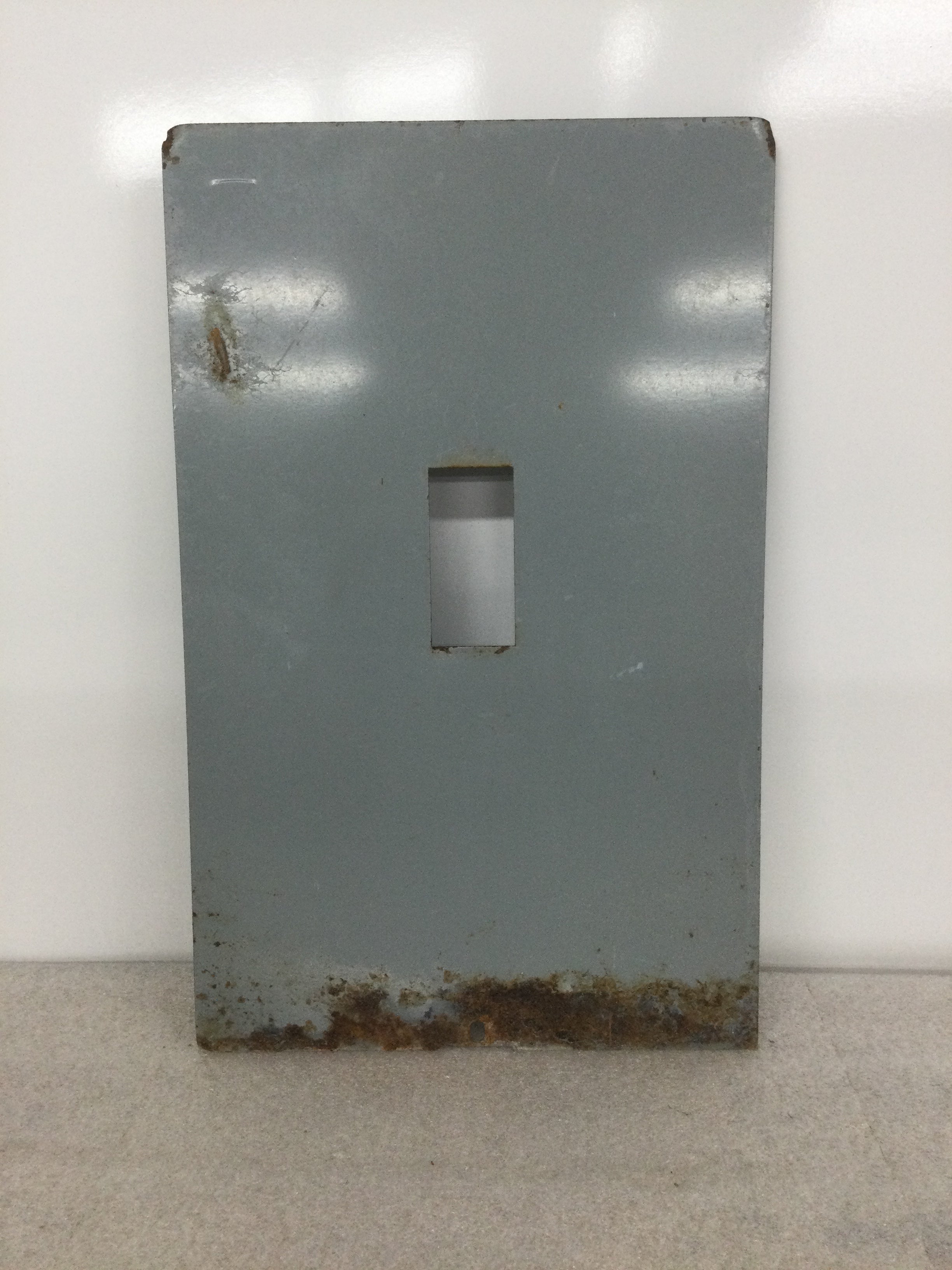 ITE EQ Load Center Dead front with Main Breaker Opening 15 7/8" x 10"