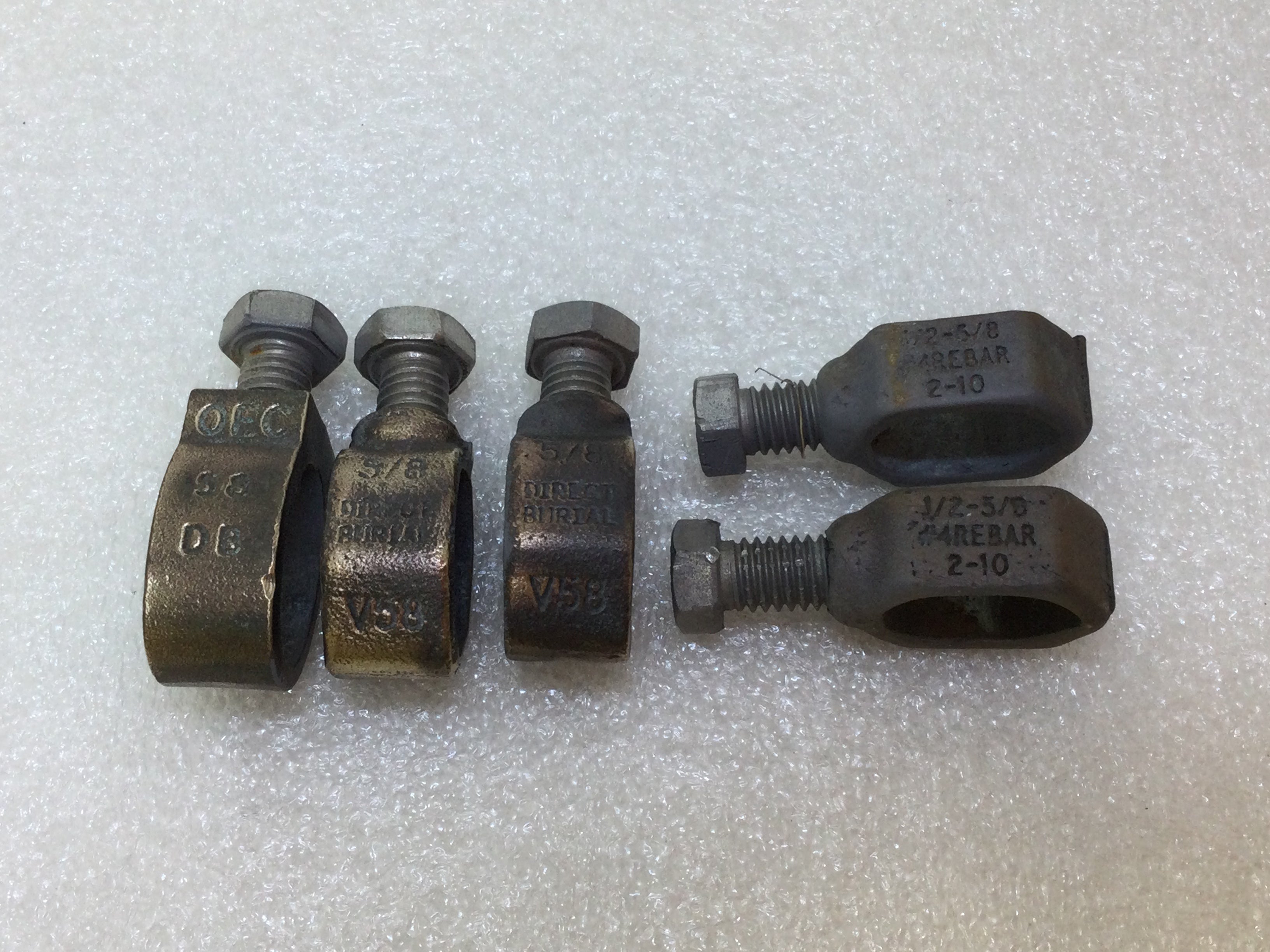 (Lot of 5) 1/2" - 5/8" Ground Rod 3/8" - 1/2" Rebar Clamp #10 Sol/Str-