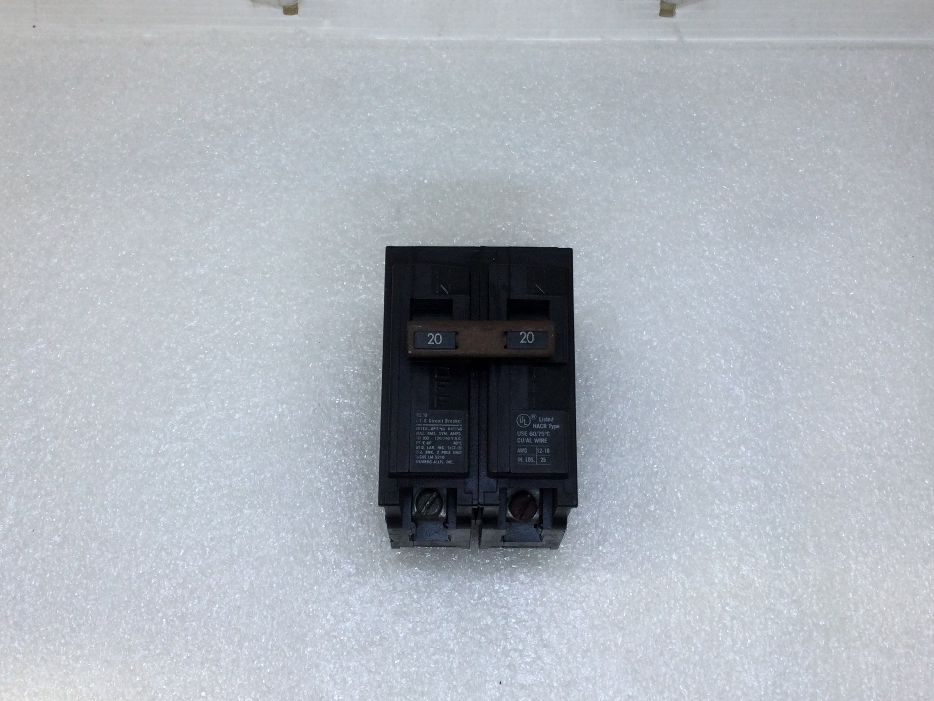 ITE/Siemens/Gould Q220 20 Amp 2 Pole 120/240V Circuit Breaker - Cosmet