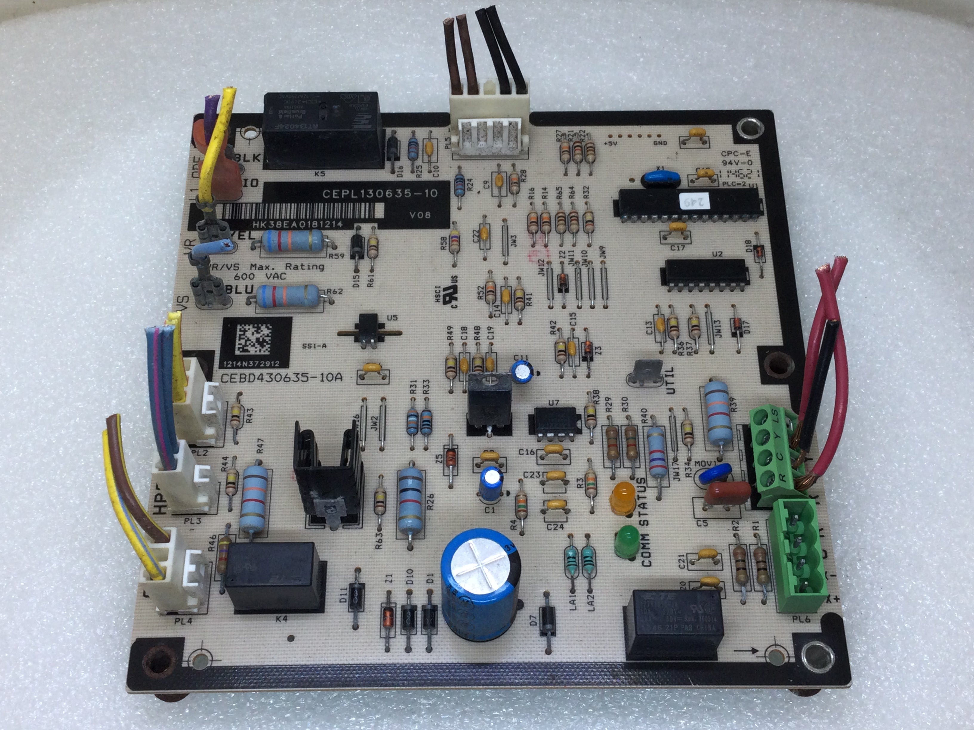 Carrier CEPL130635-10 Condenser Control Board