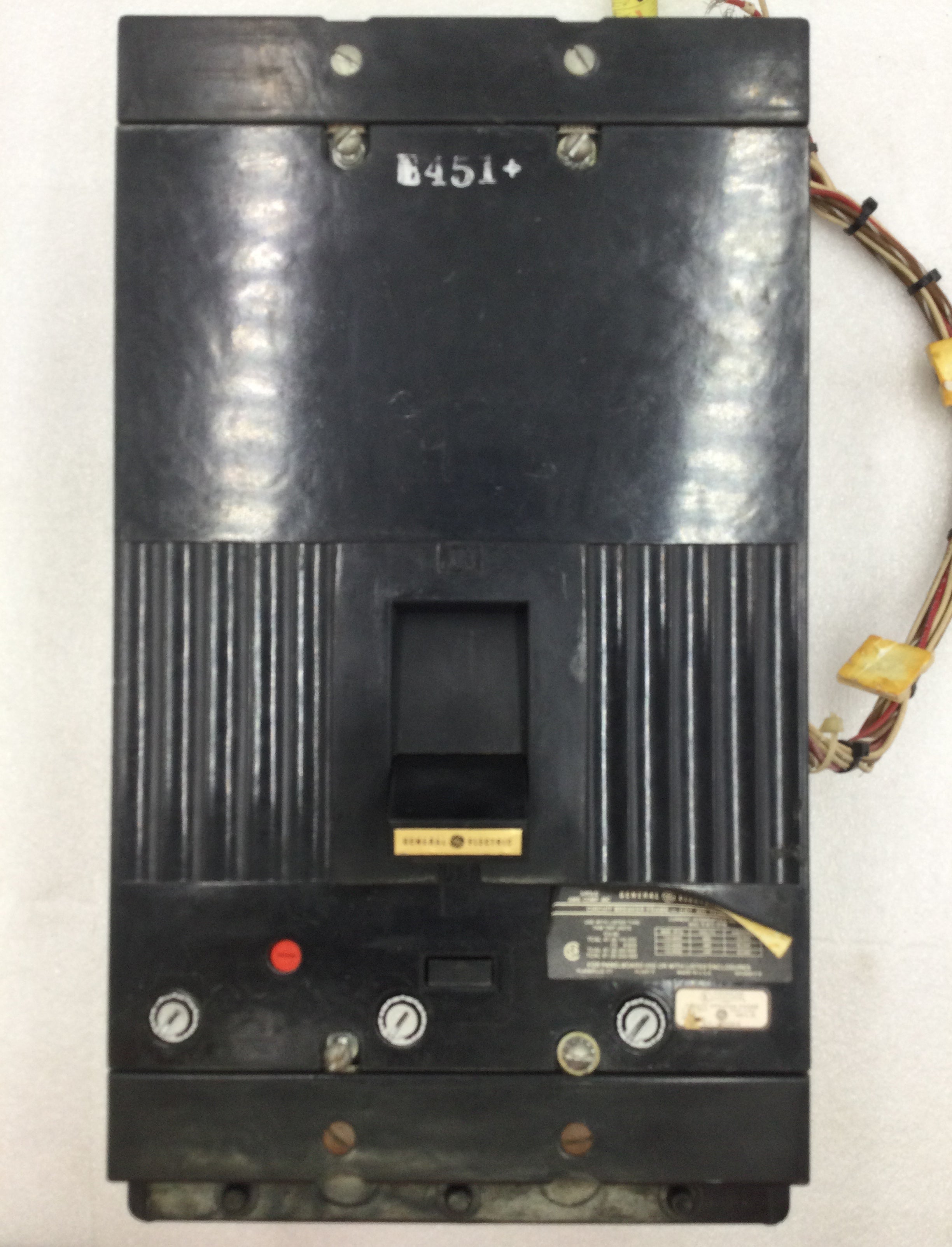 GE General Electric TKM836F000 800 Amp 600v 3 Pole Circuit Breaker w/