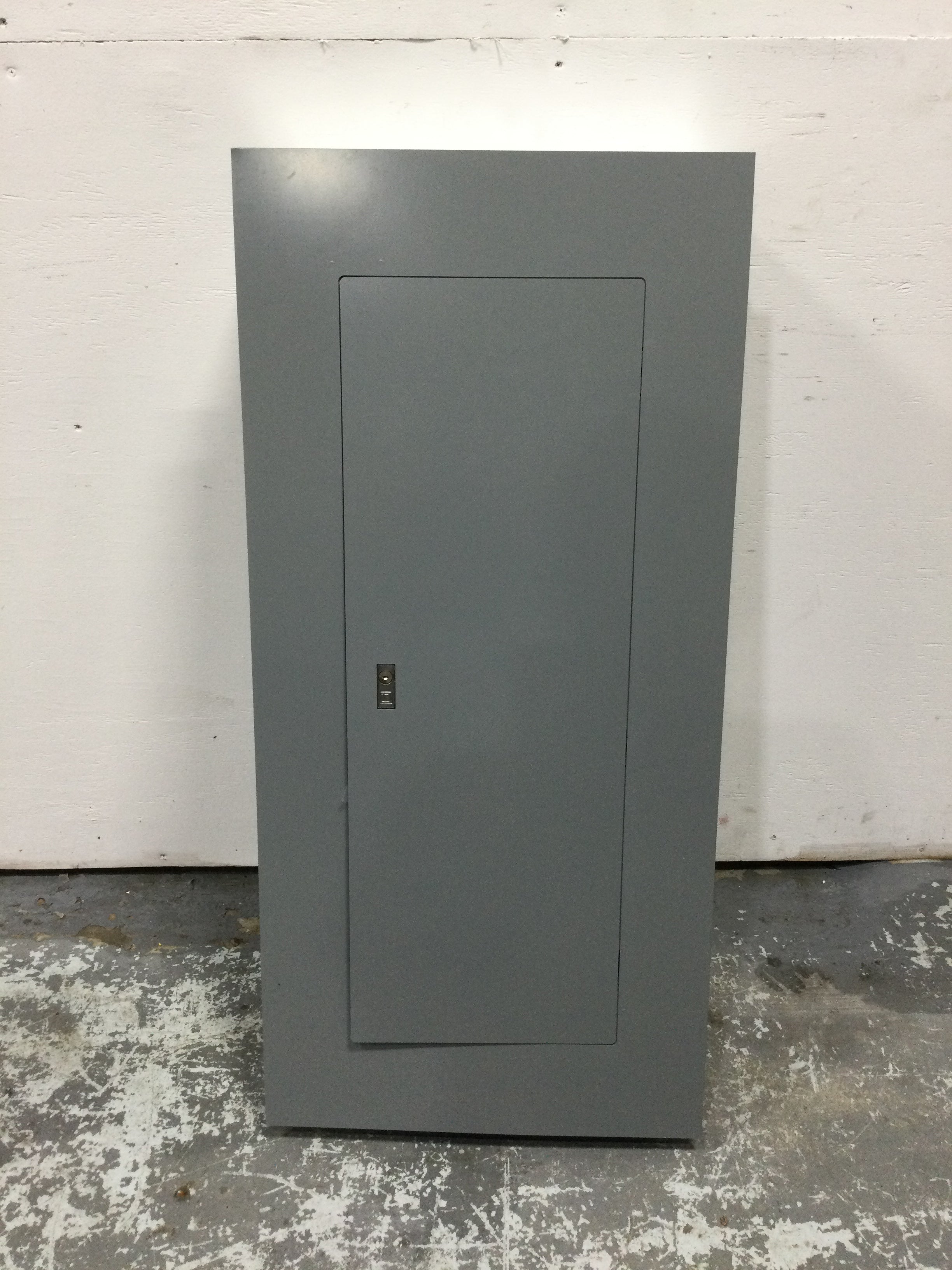 Square D NQ Type MLO 100 AMP 42 Circuit NQ Panelboard 3 PH 4 Wire with