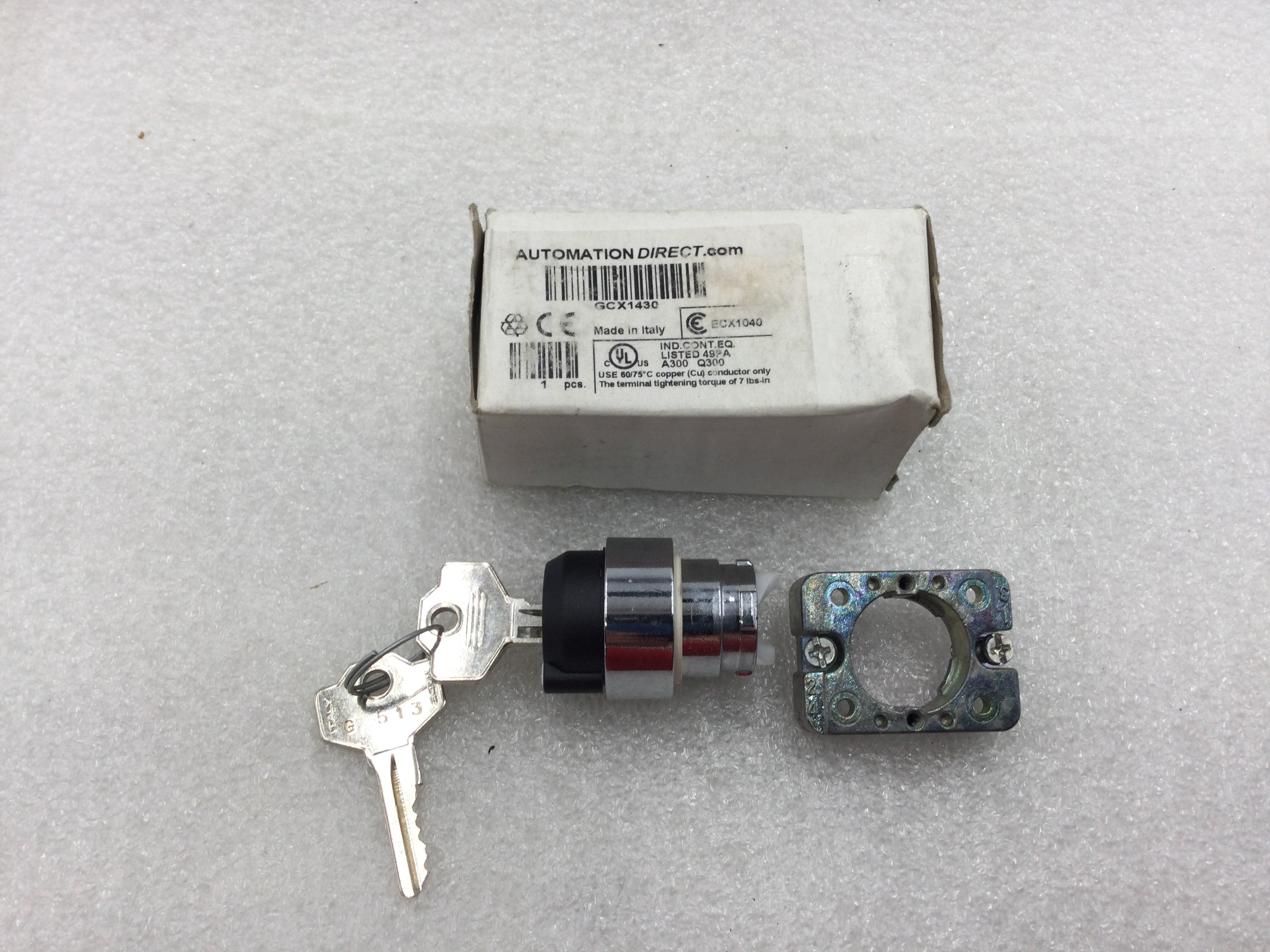 Automation Direct GCX1430 2 Position Selector Key Switch Spring Return