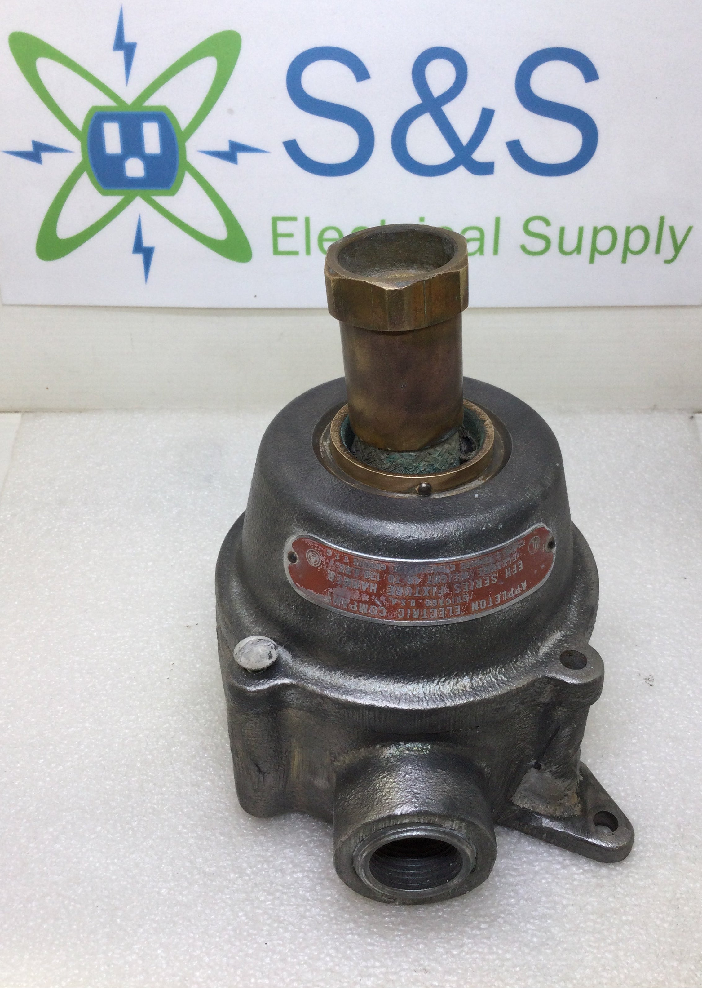 Appleton Electric EFHU Flexible Cushion Fixture Hanger Explosionproof,
