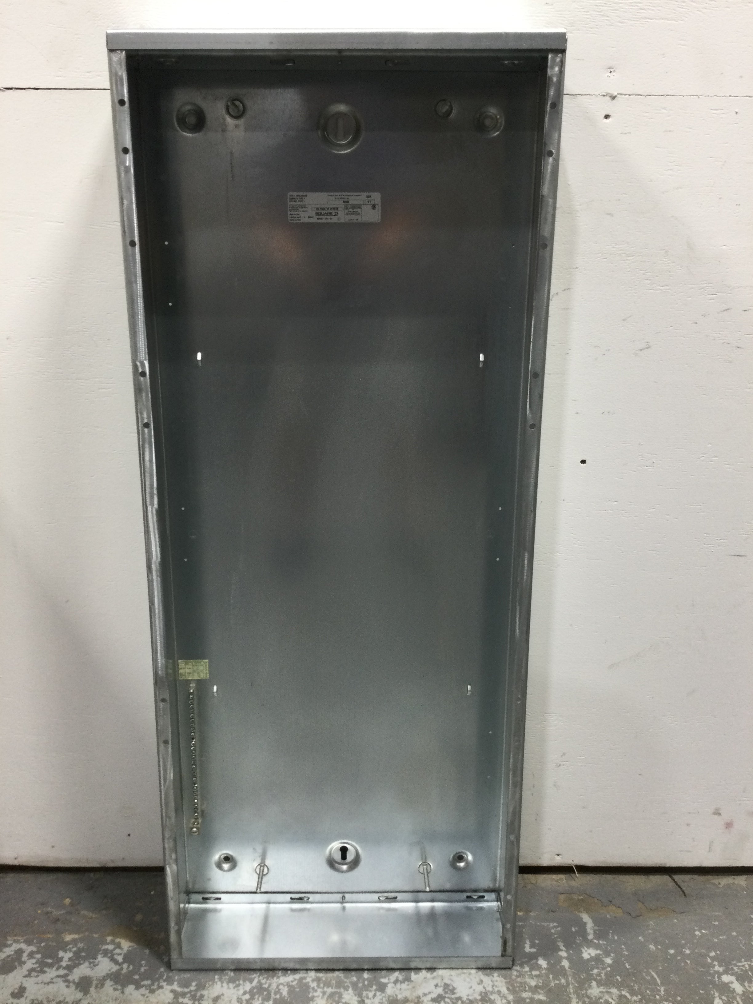 Square D Schneider Electric MH50 Enclosure box, NQ and NF panelboards,