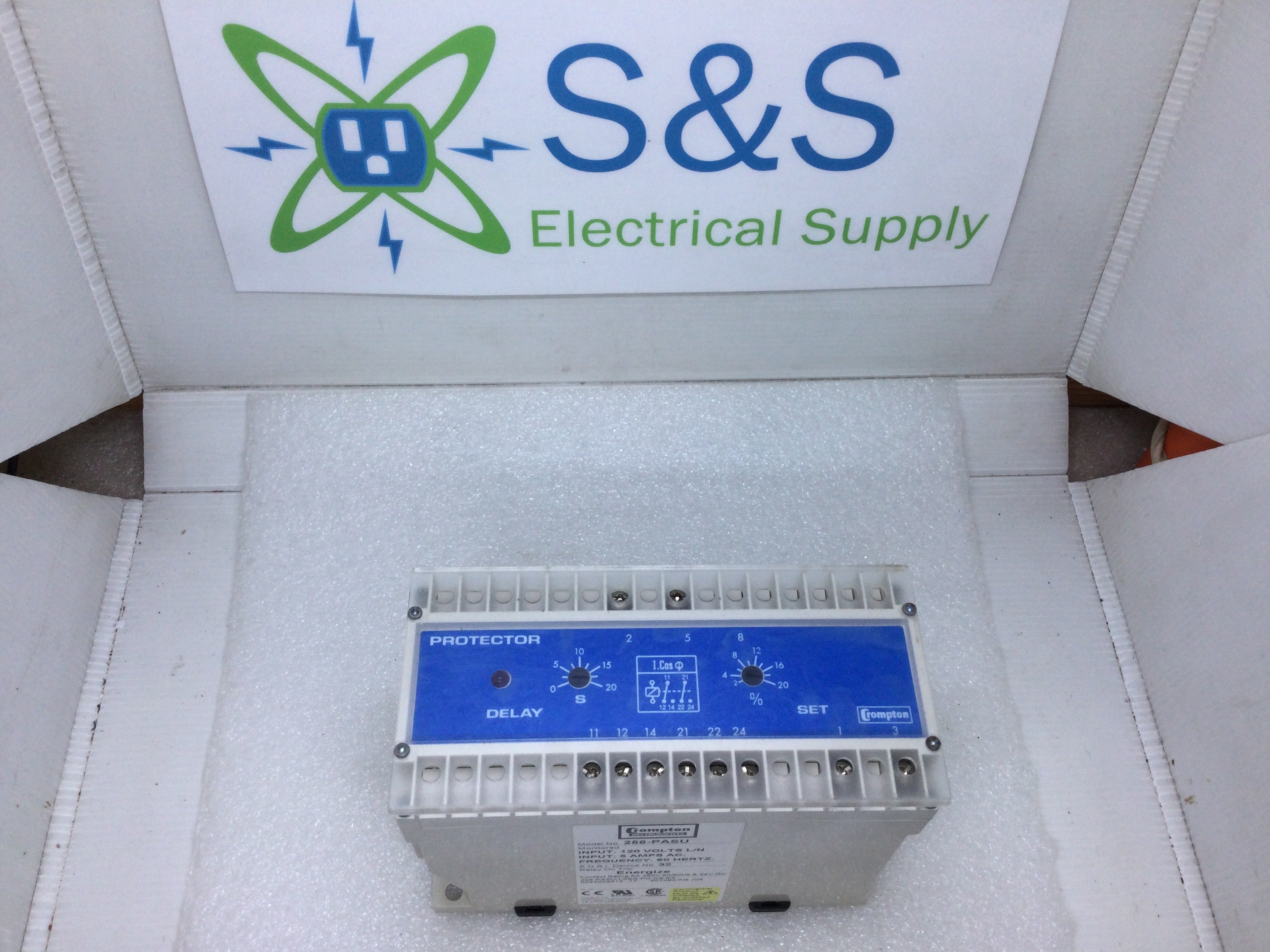 Crompton 256-PASU Relay Trip Protector 120V 5 Amp 60HZ