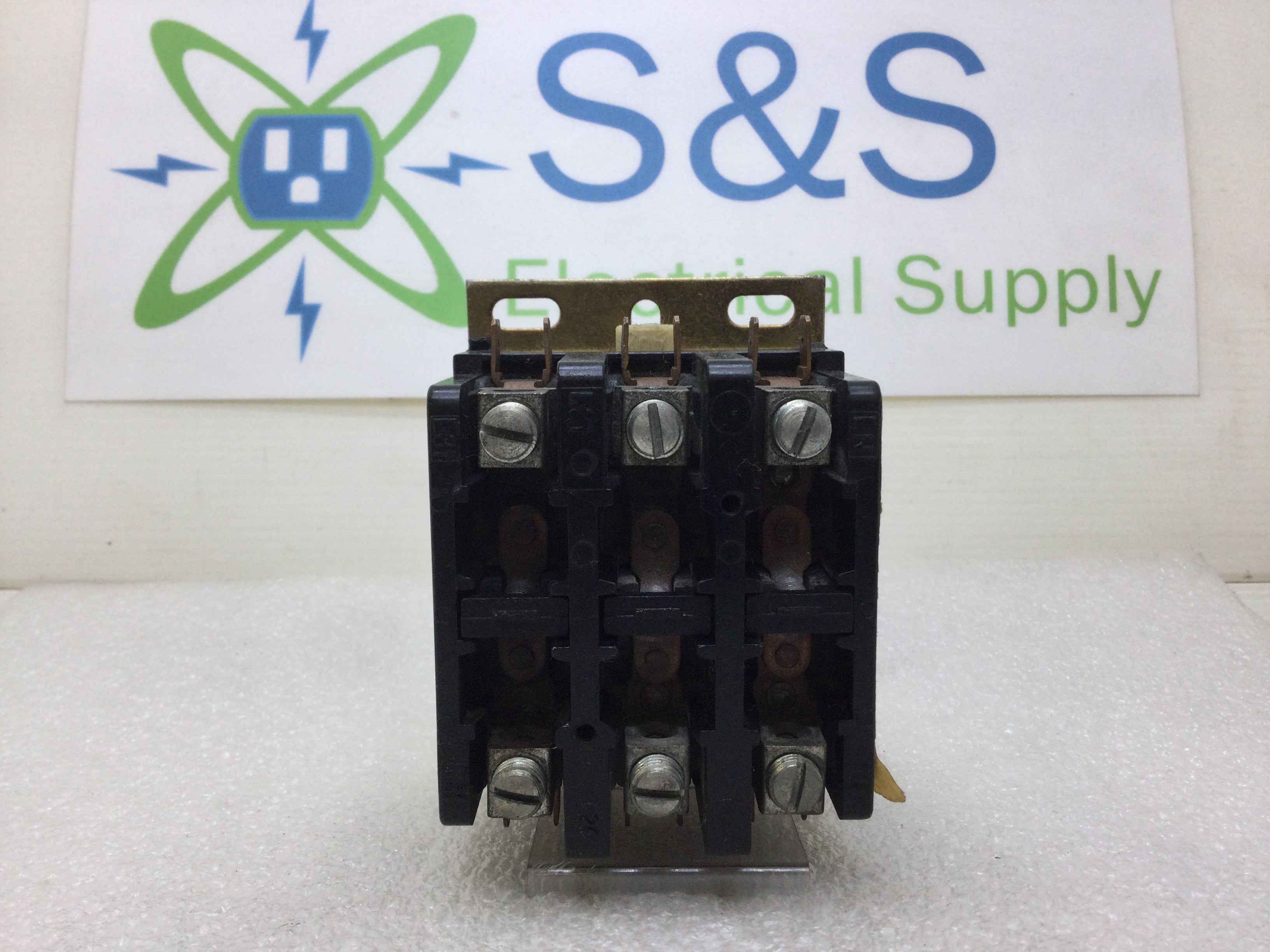 Mars 91432 40 Amp 240-600 VAC 3 Pole Definite Purpose Contactor with 1