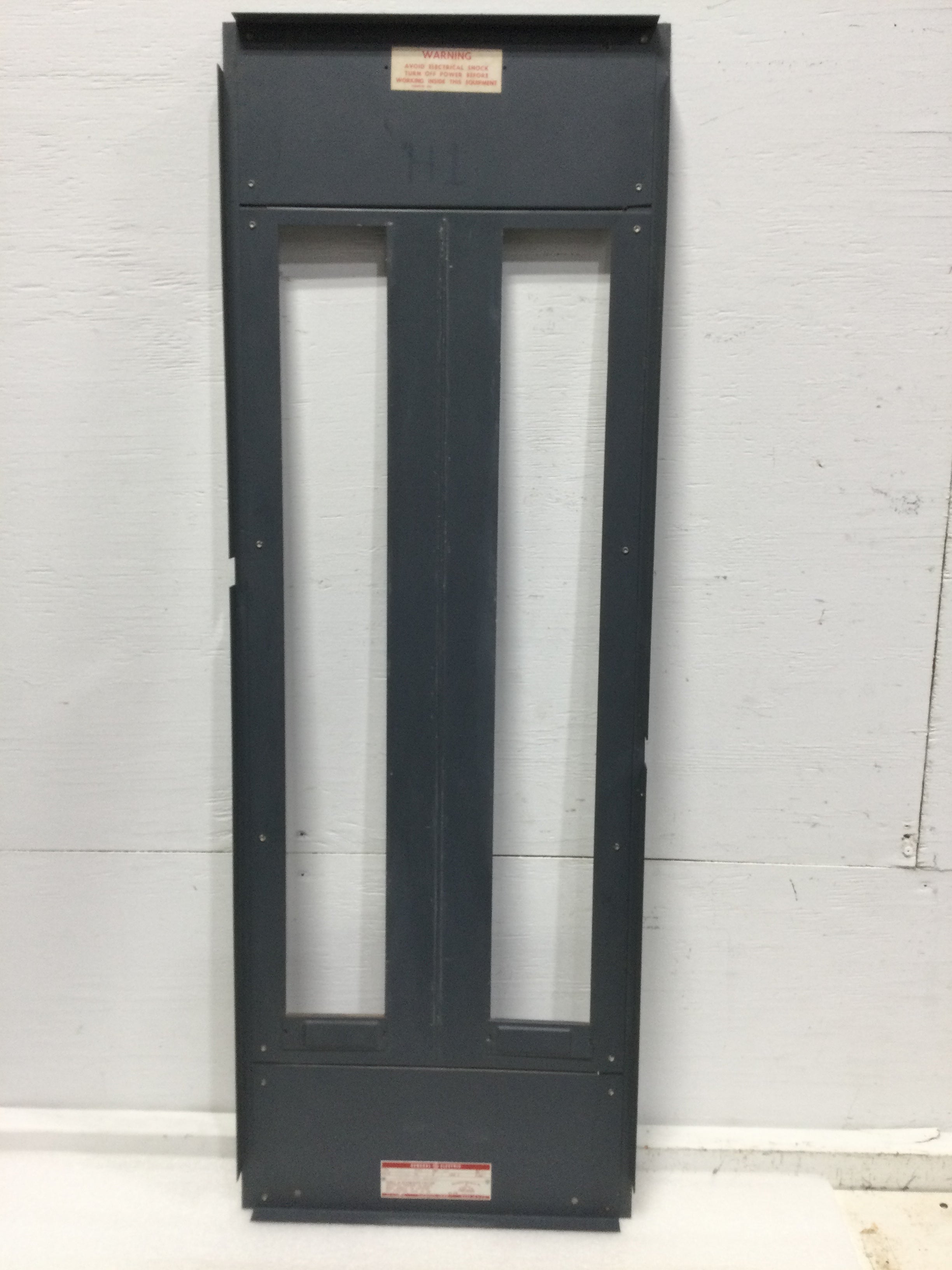 GE Type NHB, Style 2A, 400 amp, 277/480V, 3 PH, 4 Wire Deadfront 43 1/