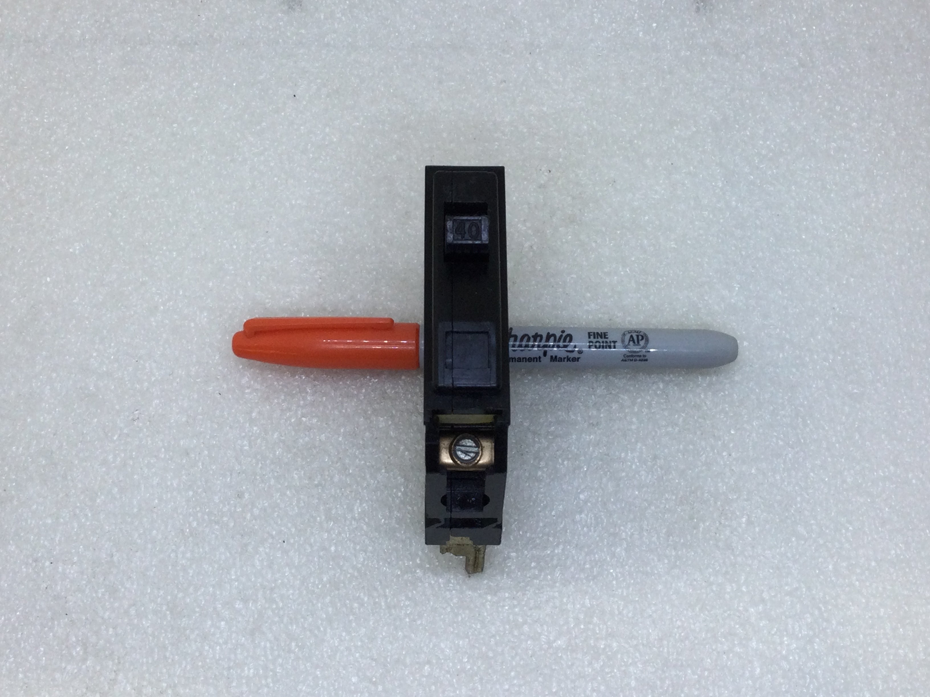 Square D QO140 40 Amp 1 Pole 120/240v Type QO Circuit Breaker - Long M