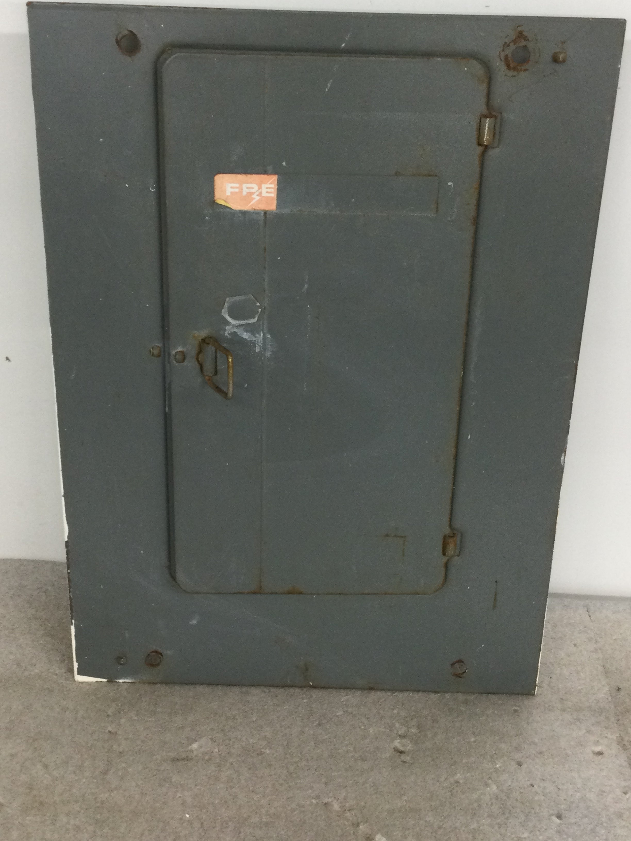 FPE Federal Pacific X112-24NI 125 Amp 120/240V 1 Phase 3 Wire 24 Space