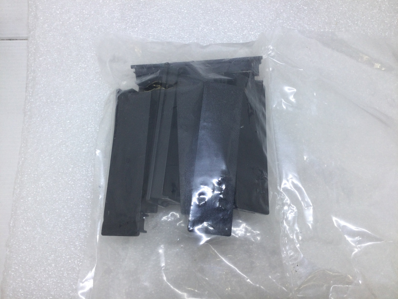 Square D 80113 068 01 Circuit Breaker Panel Blank Filler Plate 3 1/2"