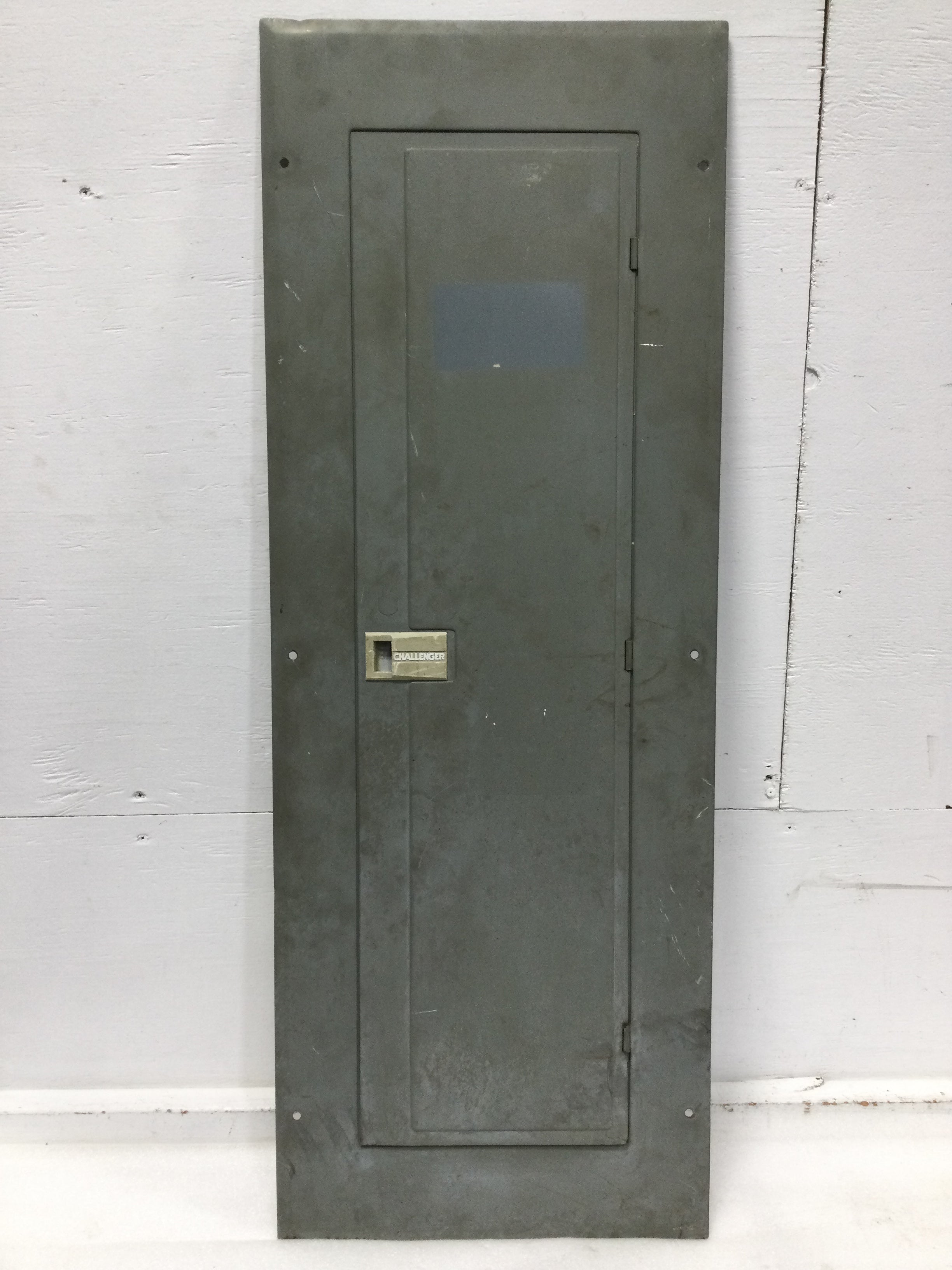 Challenger SB20(40-40)CT 200 Amp 40 Space 120/240V Door w/Main 41" x 1