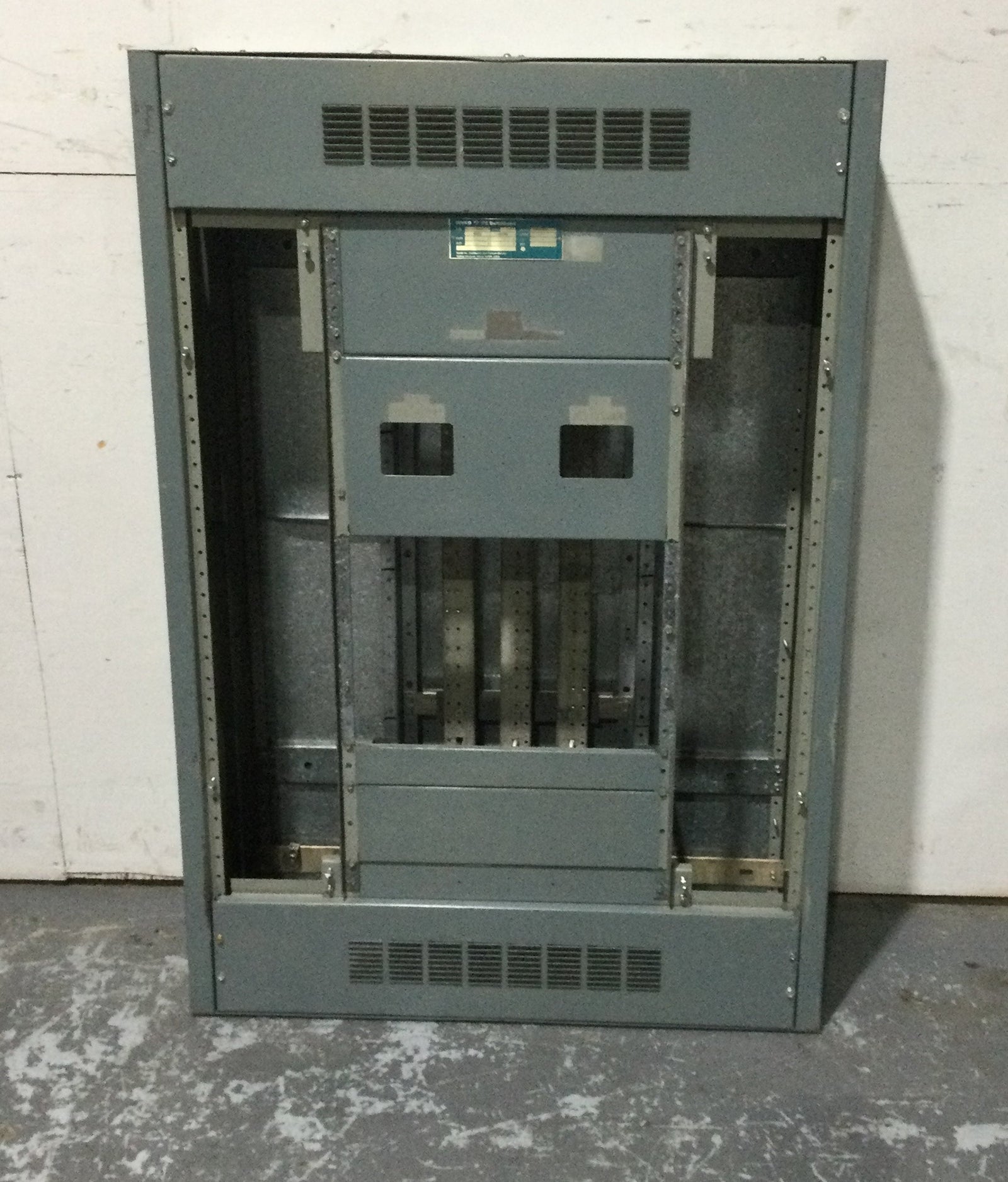 Siemens/ITE/Gould CPD 304W 400 Amp 277-480 Volt Distribution Panel Boa