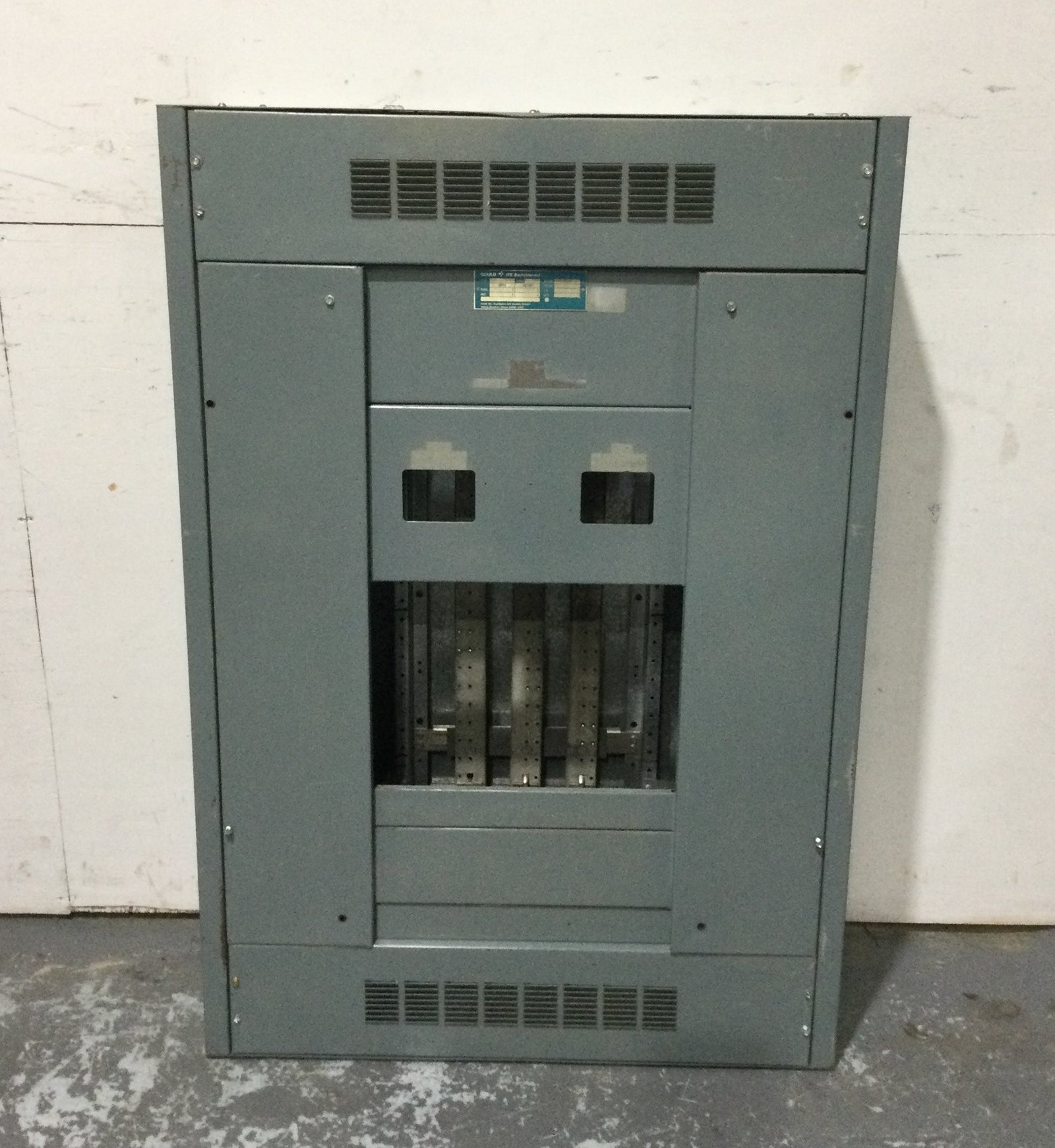 Siemens/ITE/Gould CPD 304W 400 Amp 277-480 Volt Distribution Panel Boa