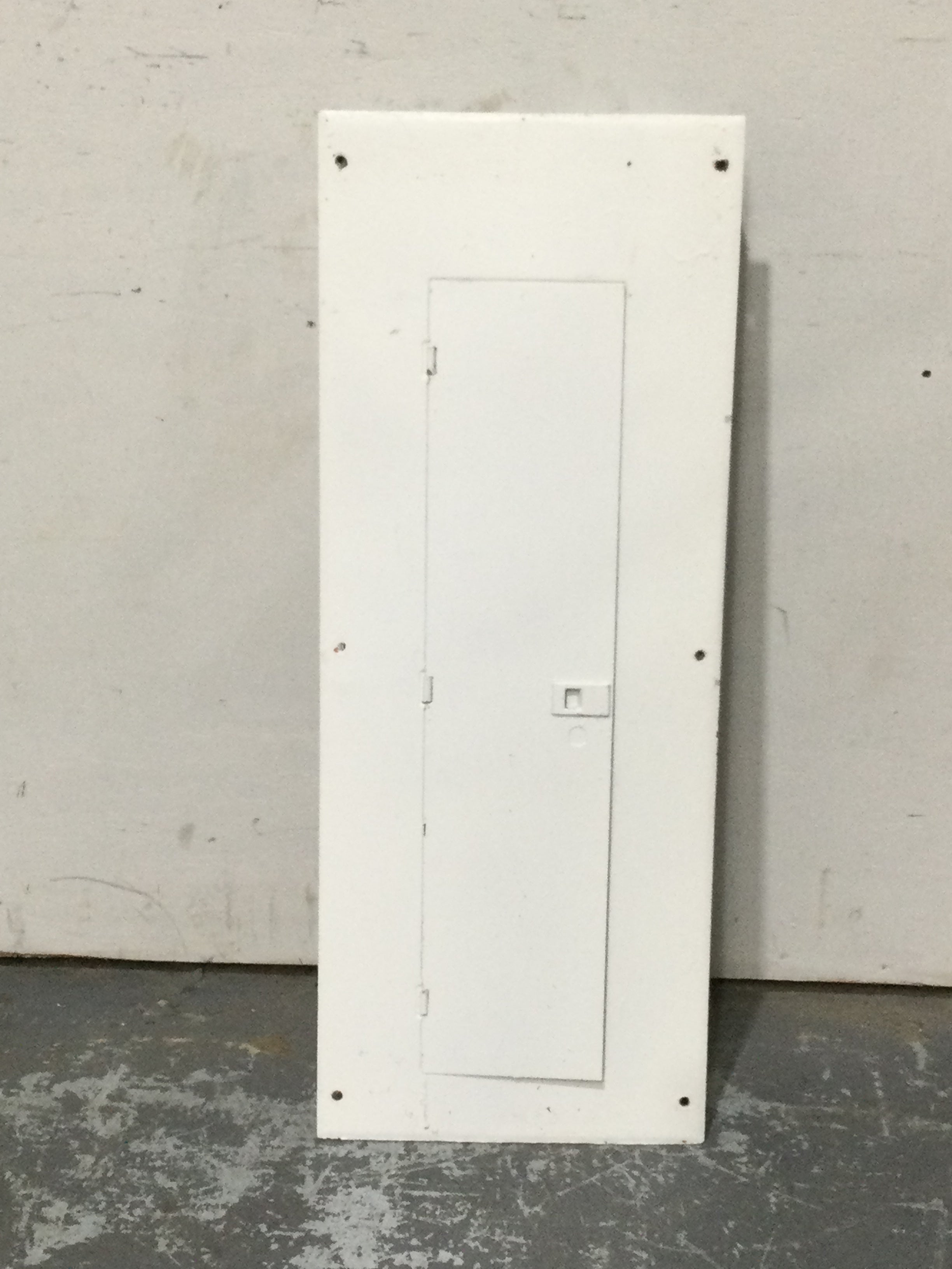ITE Siemens 200 Amp 208Y/120V 1 Phase 3 Wire 20 Space Load Center 39"