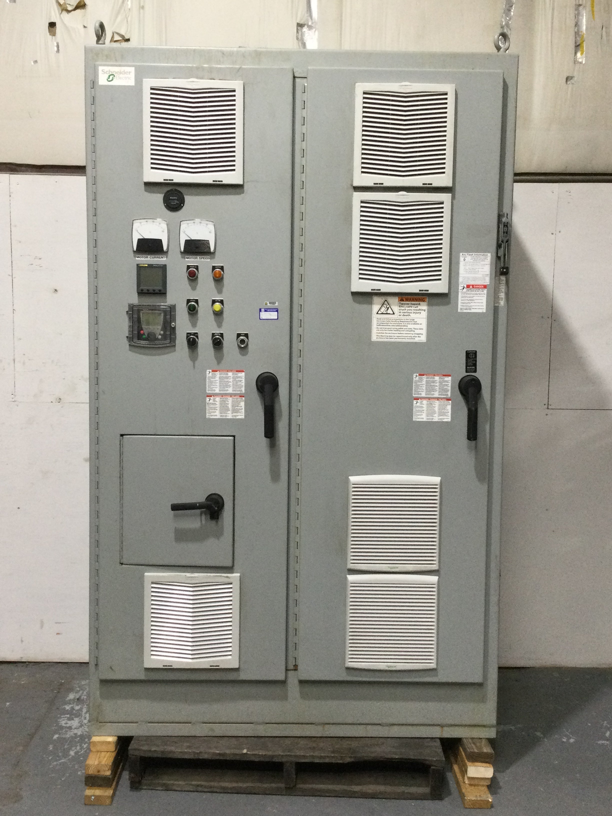 Square D/Schneider Electric ISCDM32470197001 480V 3 Phase 240 Input 65