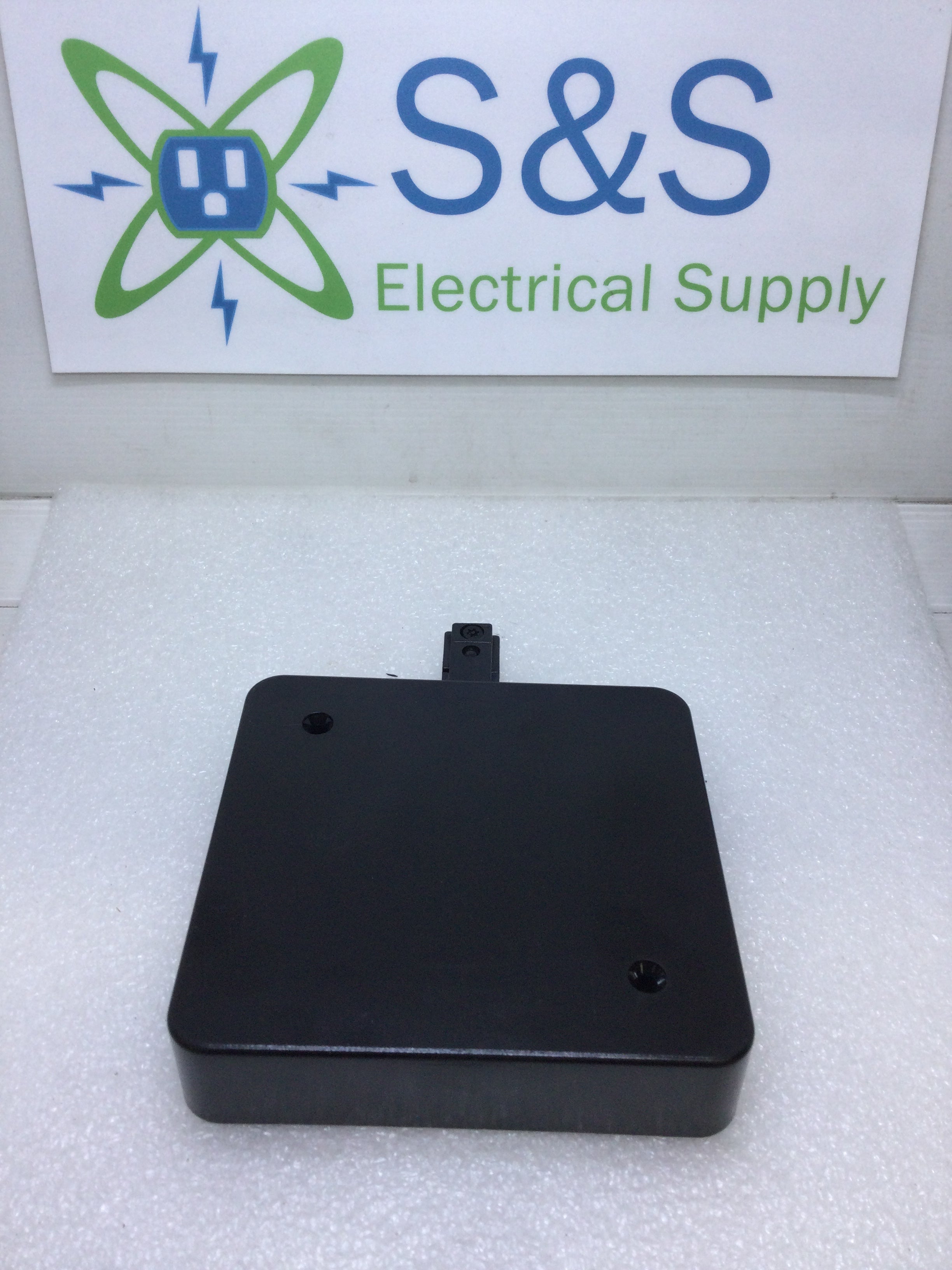 Contech LA-23-RN-B End Feed Current Limiting Device-Black Finish 120 V