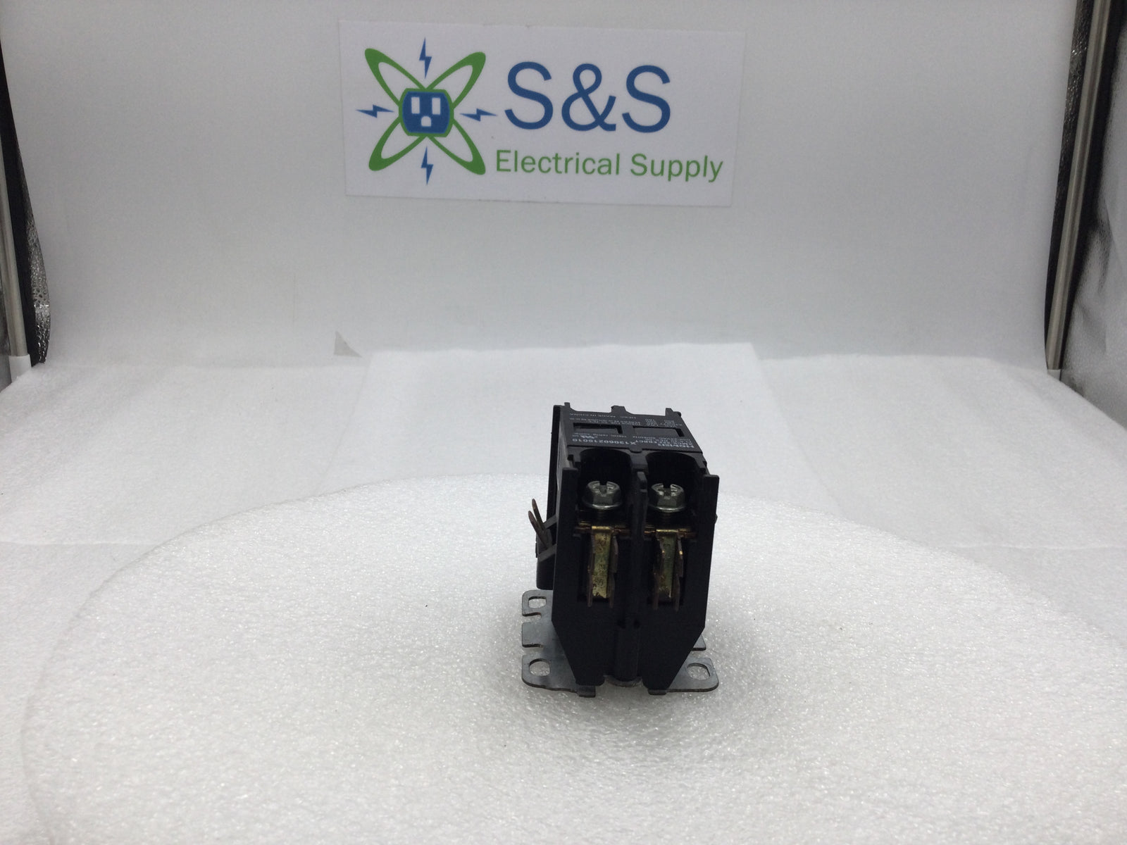 Homer XMC0-322-EBBCT 40 Amp 2 Pole 240-600 VAC Contactor with 24 VAC C