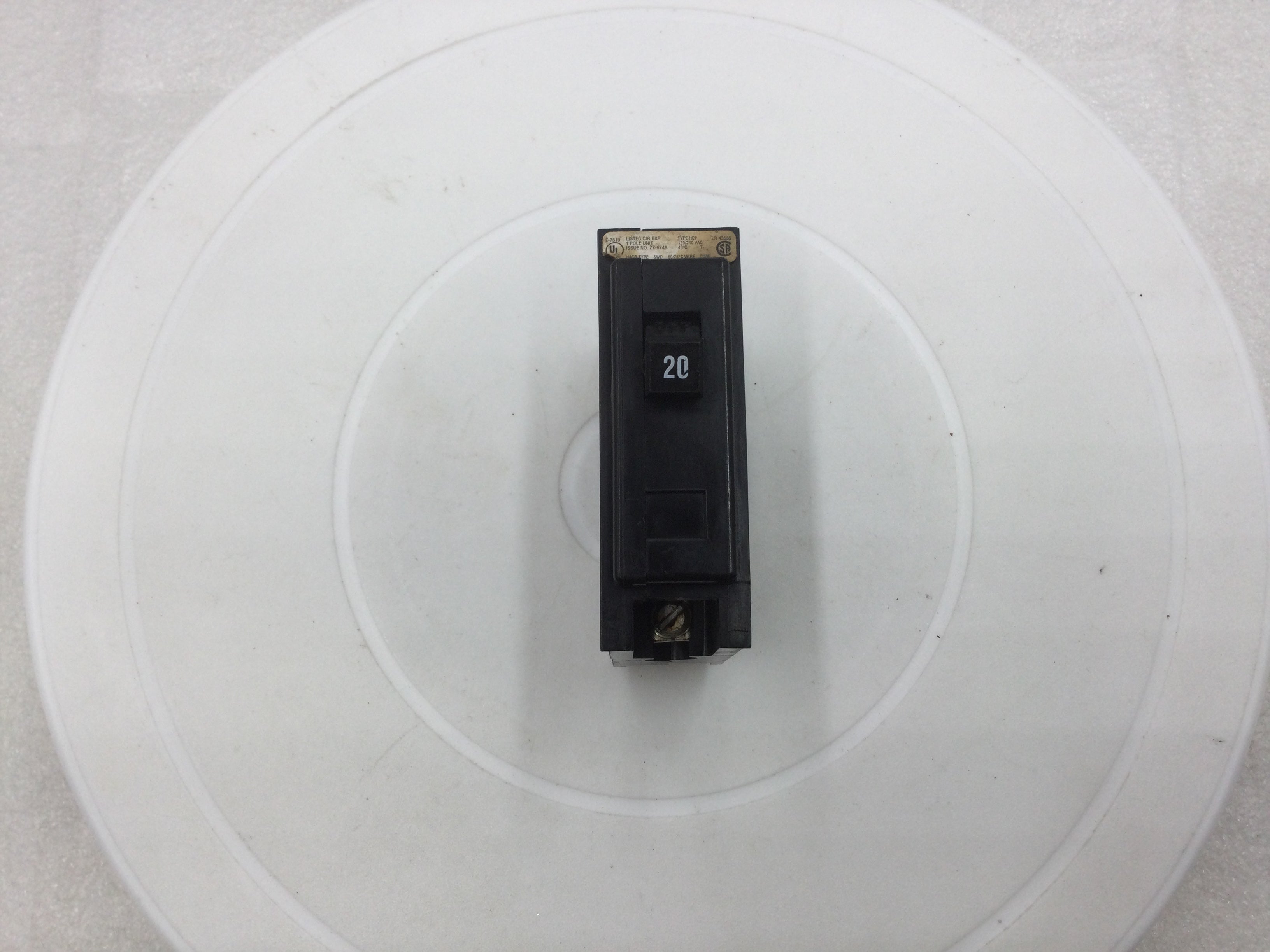 Eaton Cutler-Hammer HQP1020 20 Amp 1 Pole 120/240v Type HQP Quicklag C