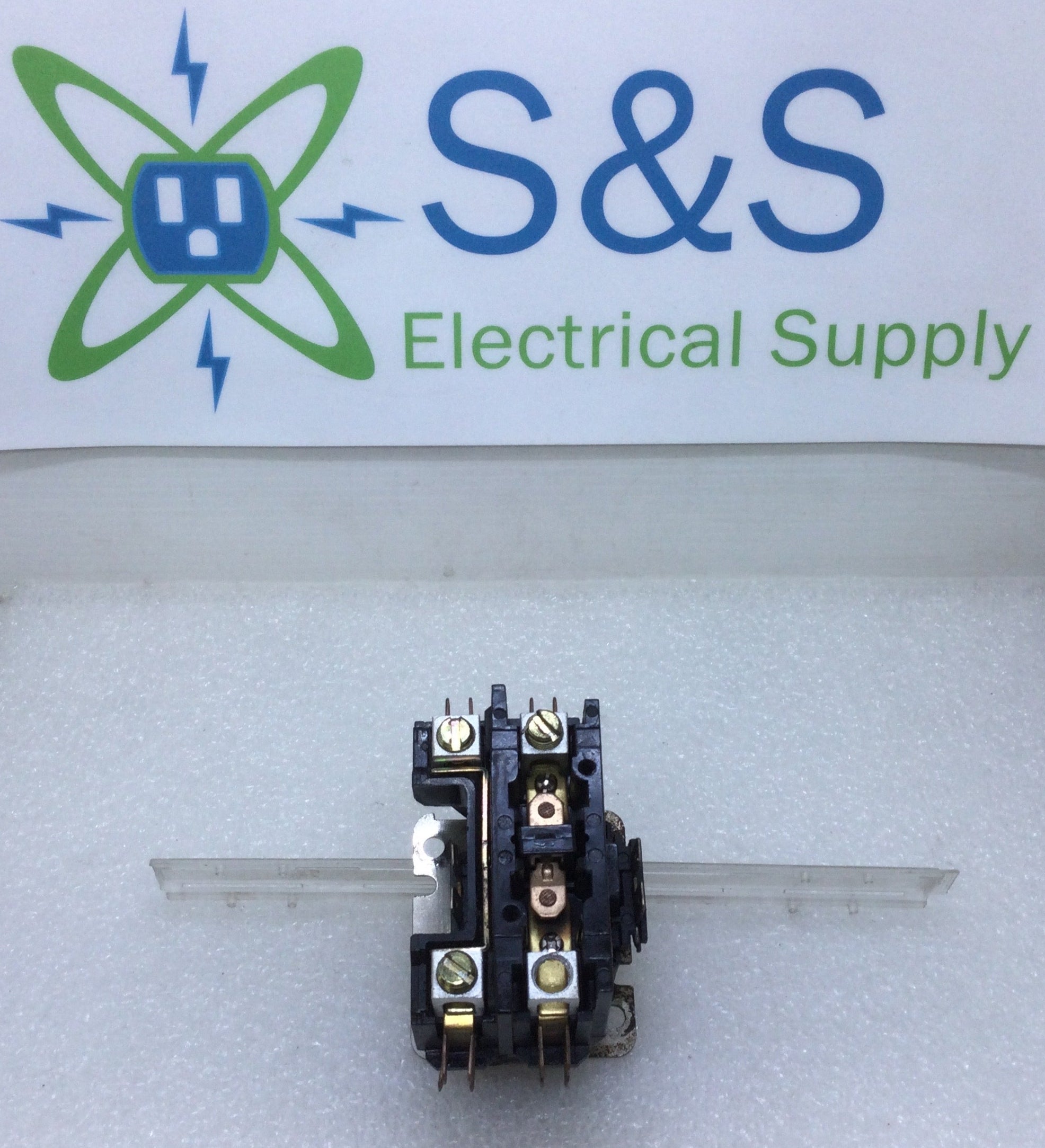 Jard 17415 40 Amp 1-1/2 Poles 24VAC 50/60Hz Definite Purpose Contactor