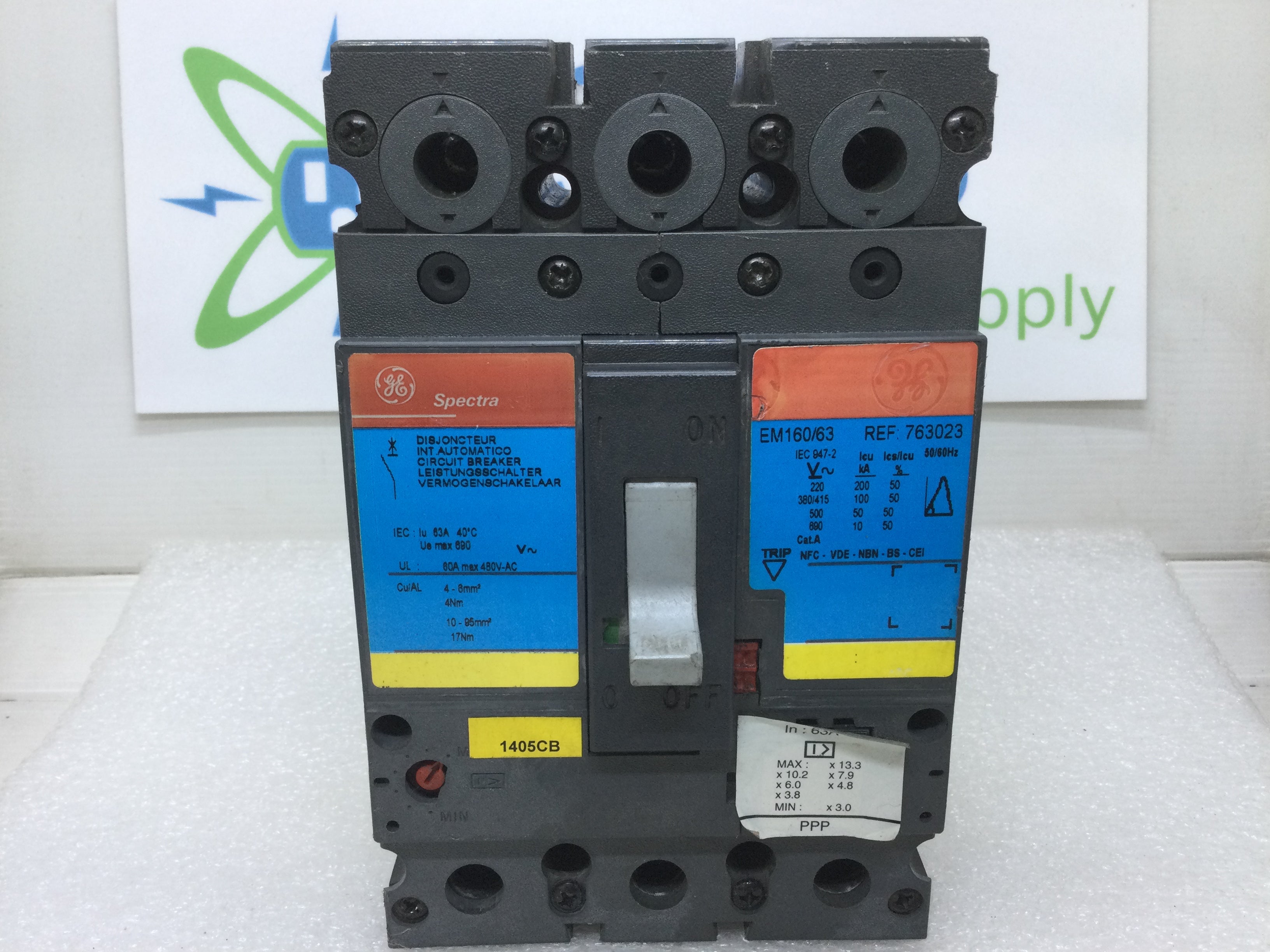 GE Spectra 763023 EM160/63 Molded Case Circuit Breaker