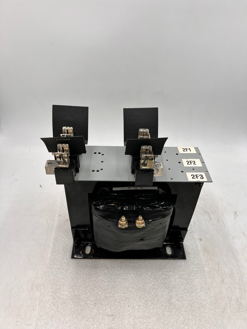Cutler Hammer Type M Industrial Control Transformer C3000K2A pv: 240 x
