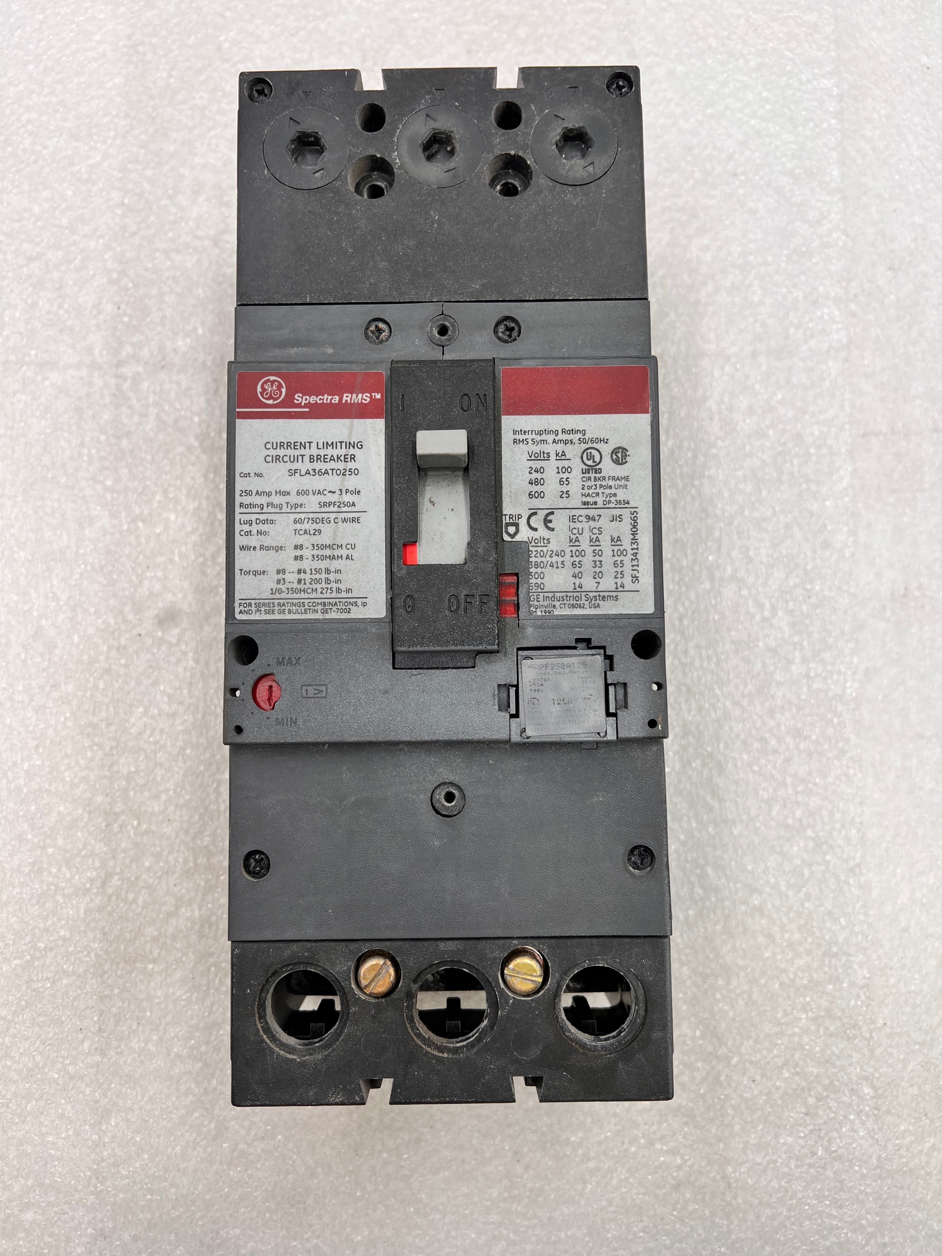 GE General Electric SFLA36AT0250 250 Amp 3 Pole 600v Spectra RMS Circu