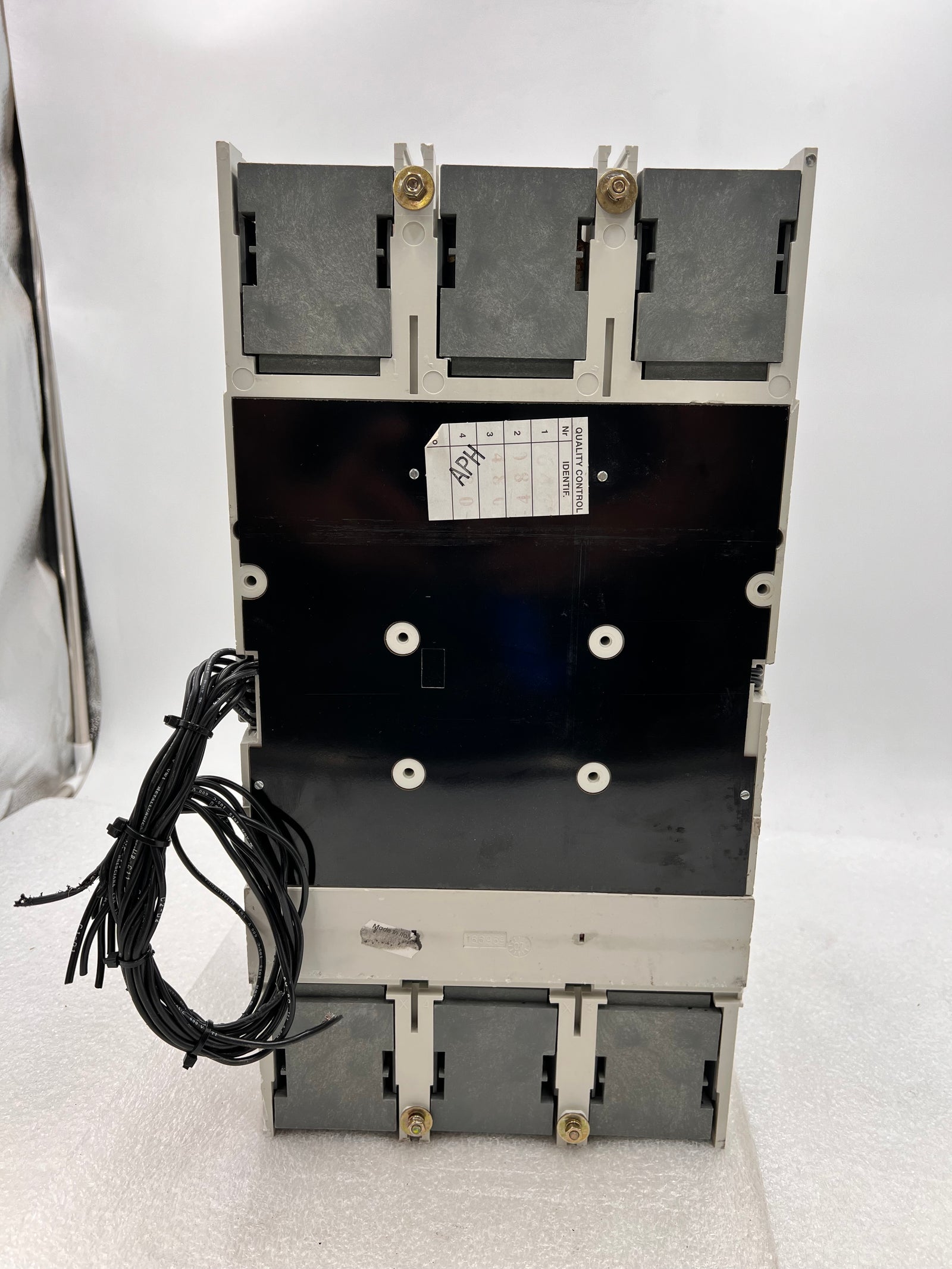 ABB SACE S7H S7 3 Pole 1200 Amp 600v Circuit Breaker PR211 LI Trip Uni