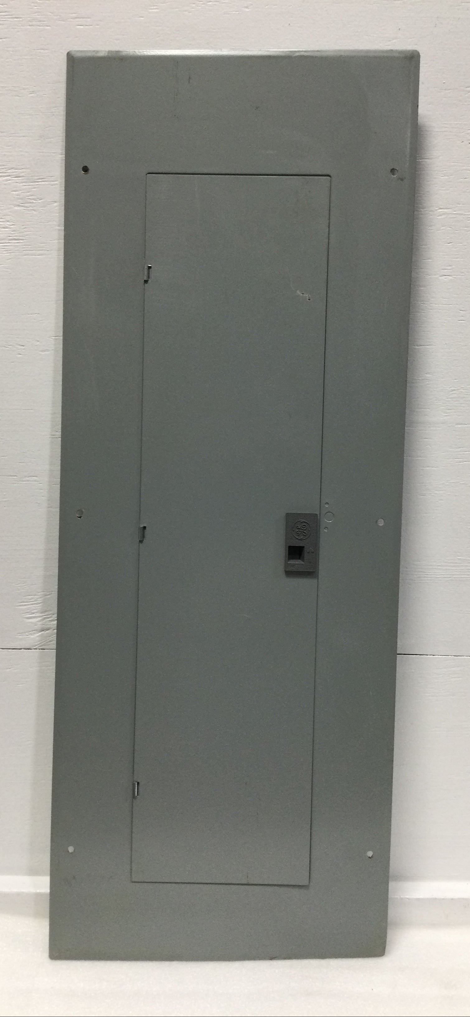 General Electric TM4020C80 40 Space 120/240V Panel Door 40 1/2" x 15 3