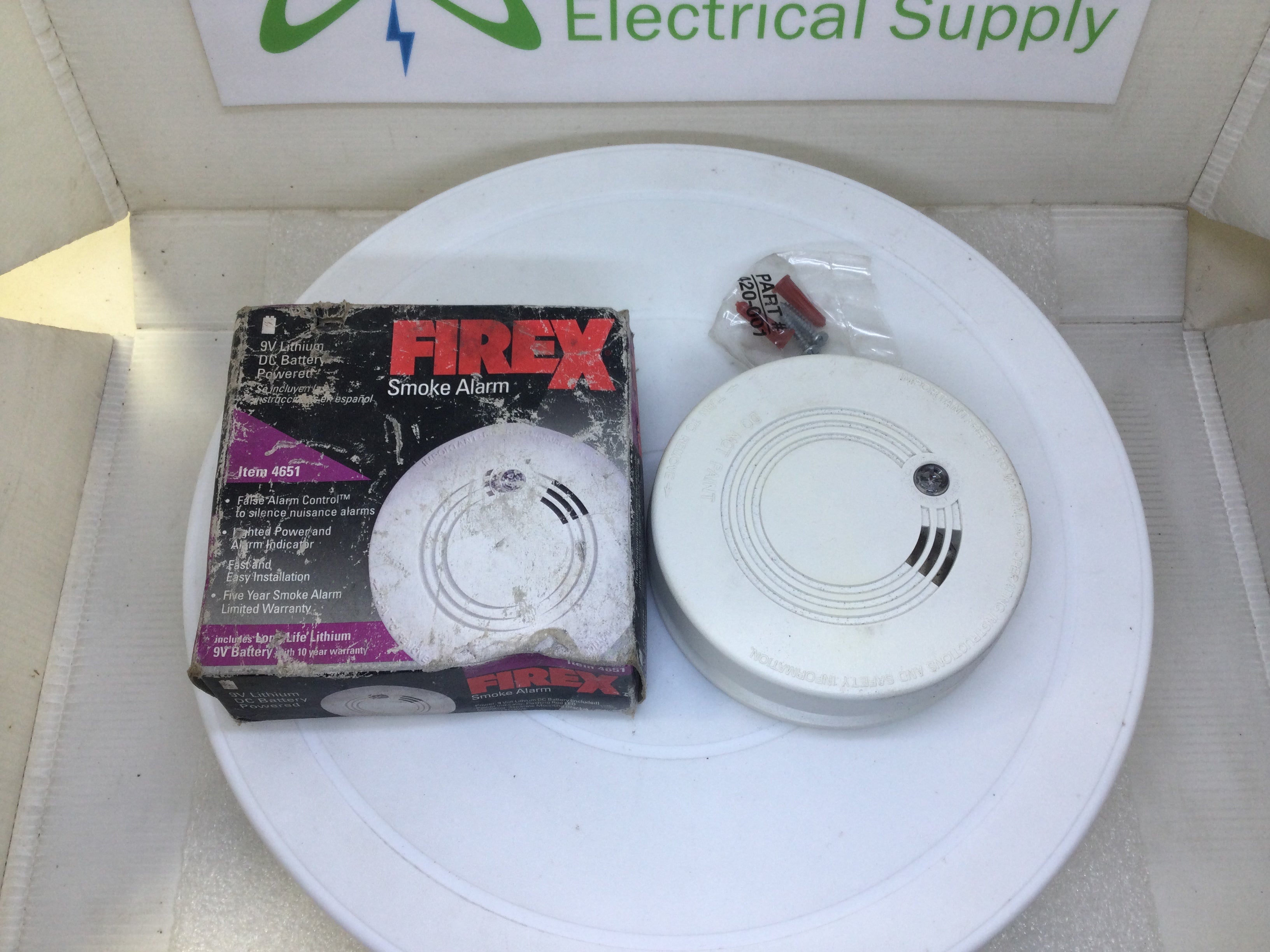 FireX Item #4651 9V Lithium DC Battery Powered Smoke Alarm
