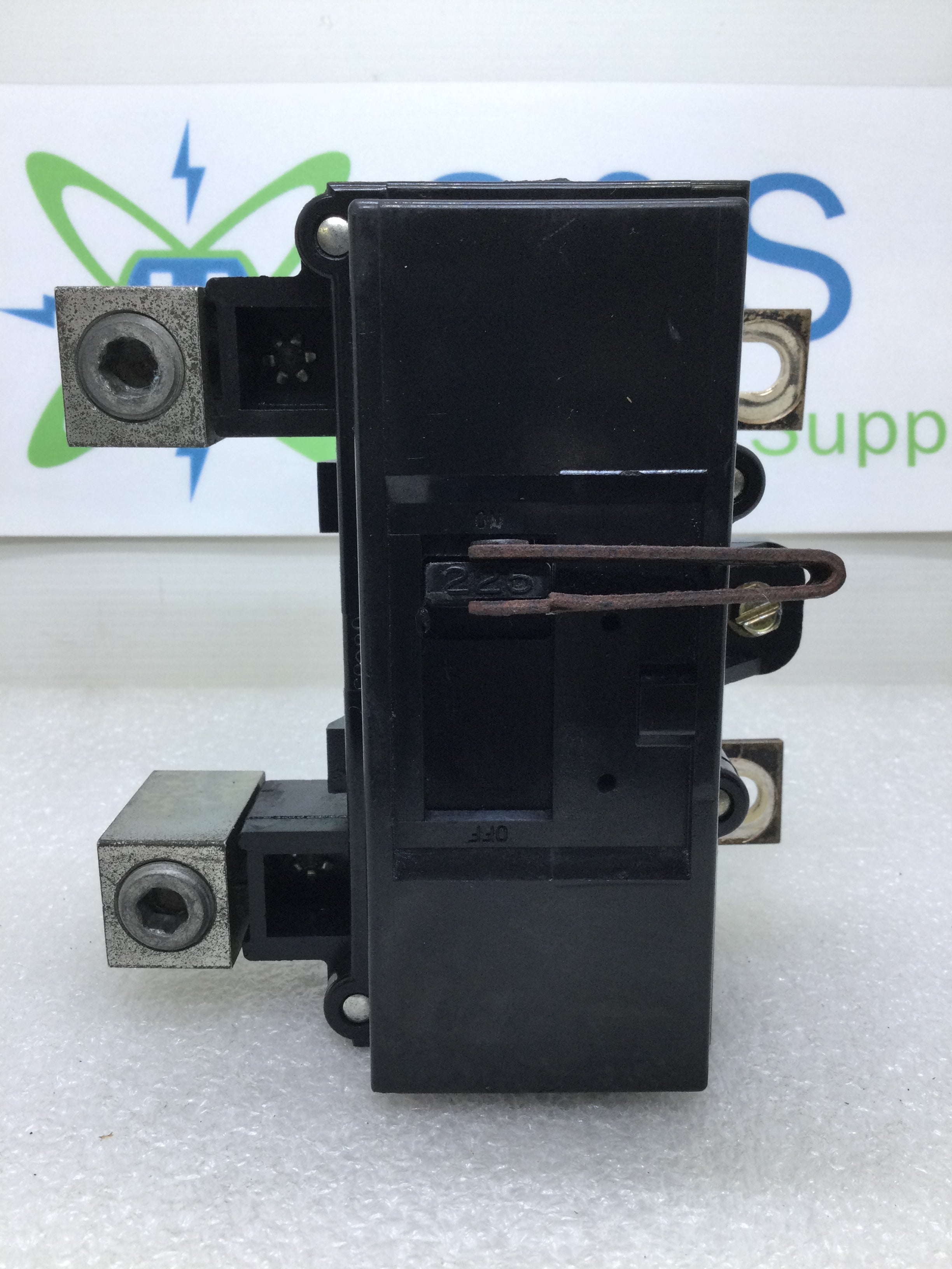 Square D QOM2225 QOM2 Main Circuit Breaker 2 Pole 225 Amp 120/240v