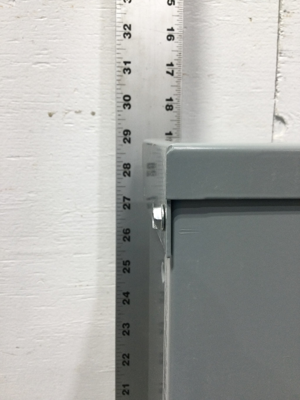 General Electric TLM1220RCUP 200 Amp 12 Space 120/240V Enclosure 29" x