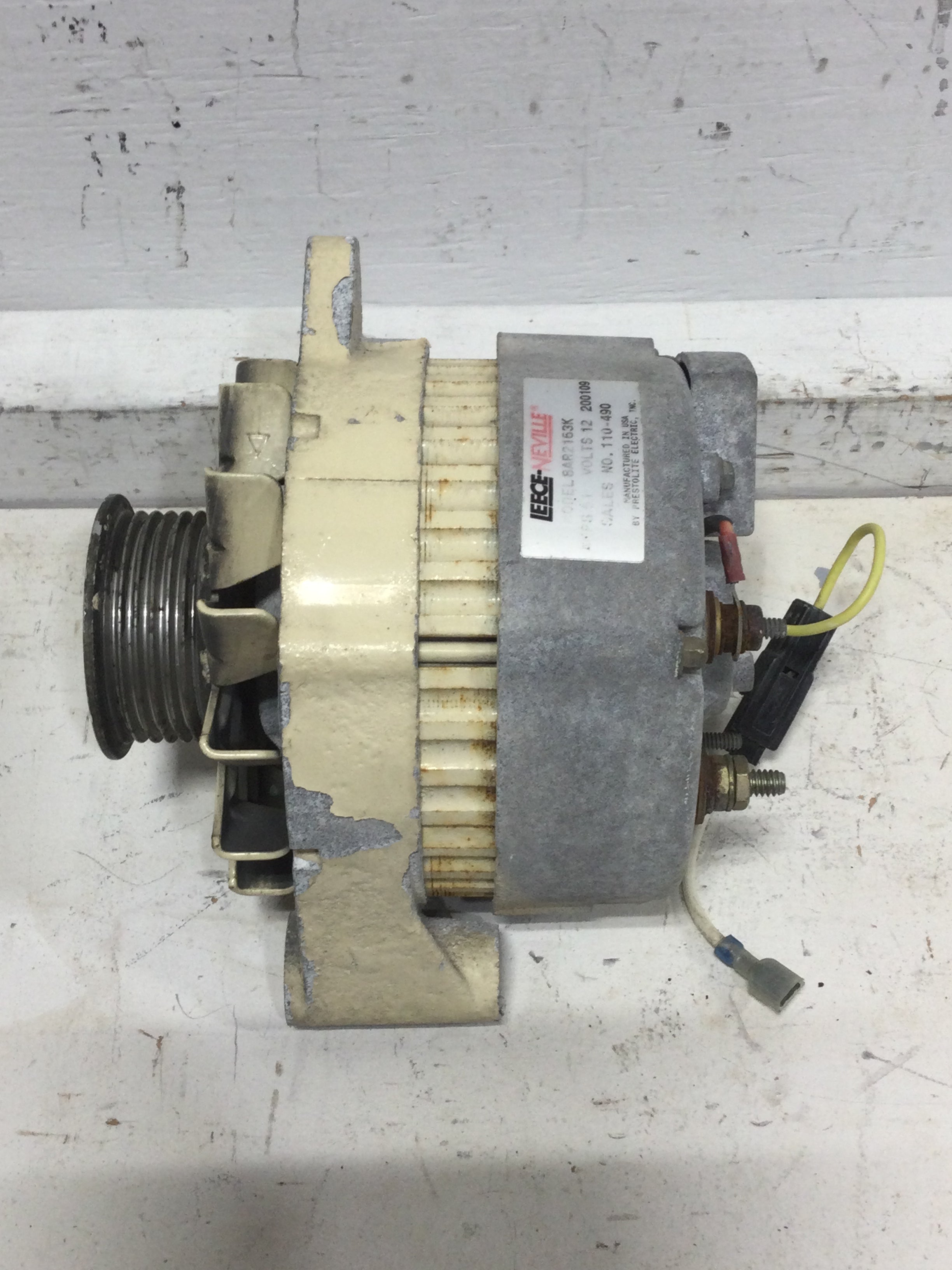 Leece-Neville 9RC2066/8AR2163K alternator from Ford LRG-425I-6005-A En
